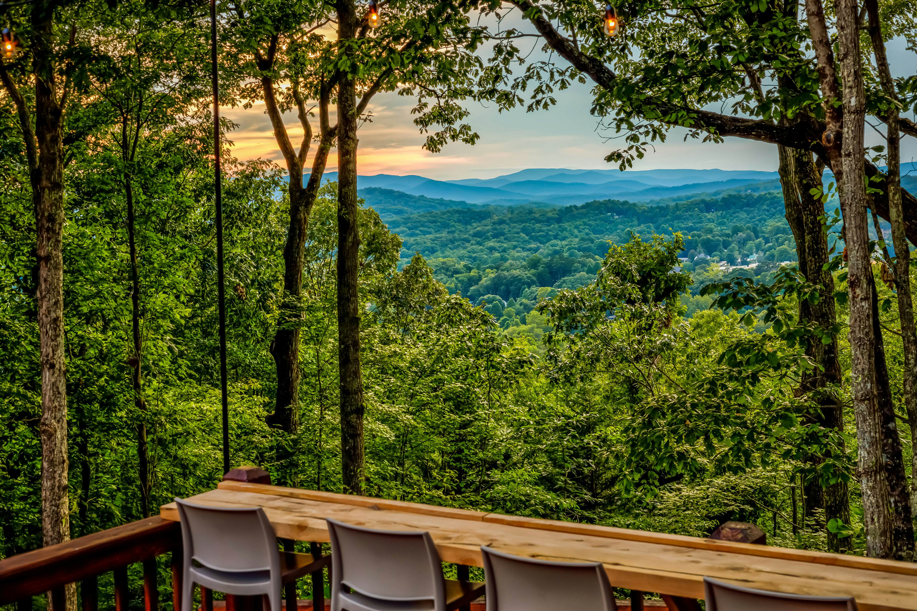 Blue Ridge Cabin Rentals, Vacation Rentals | Vacasa