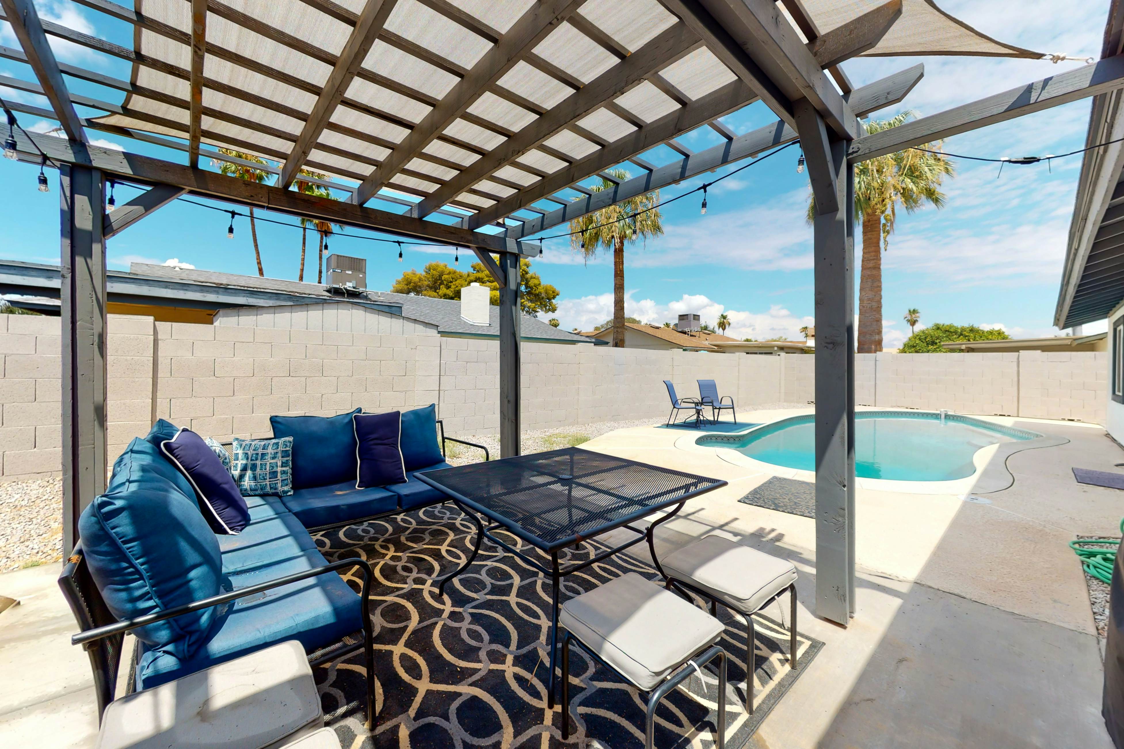 Phoenix Vacation Rentals, Vacation Homes, Condo Rentals | Vacasa