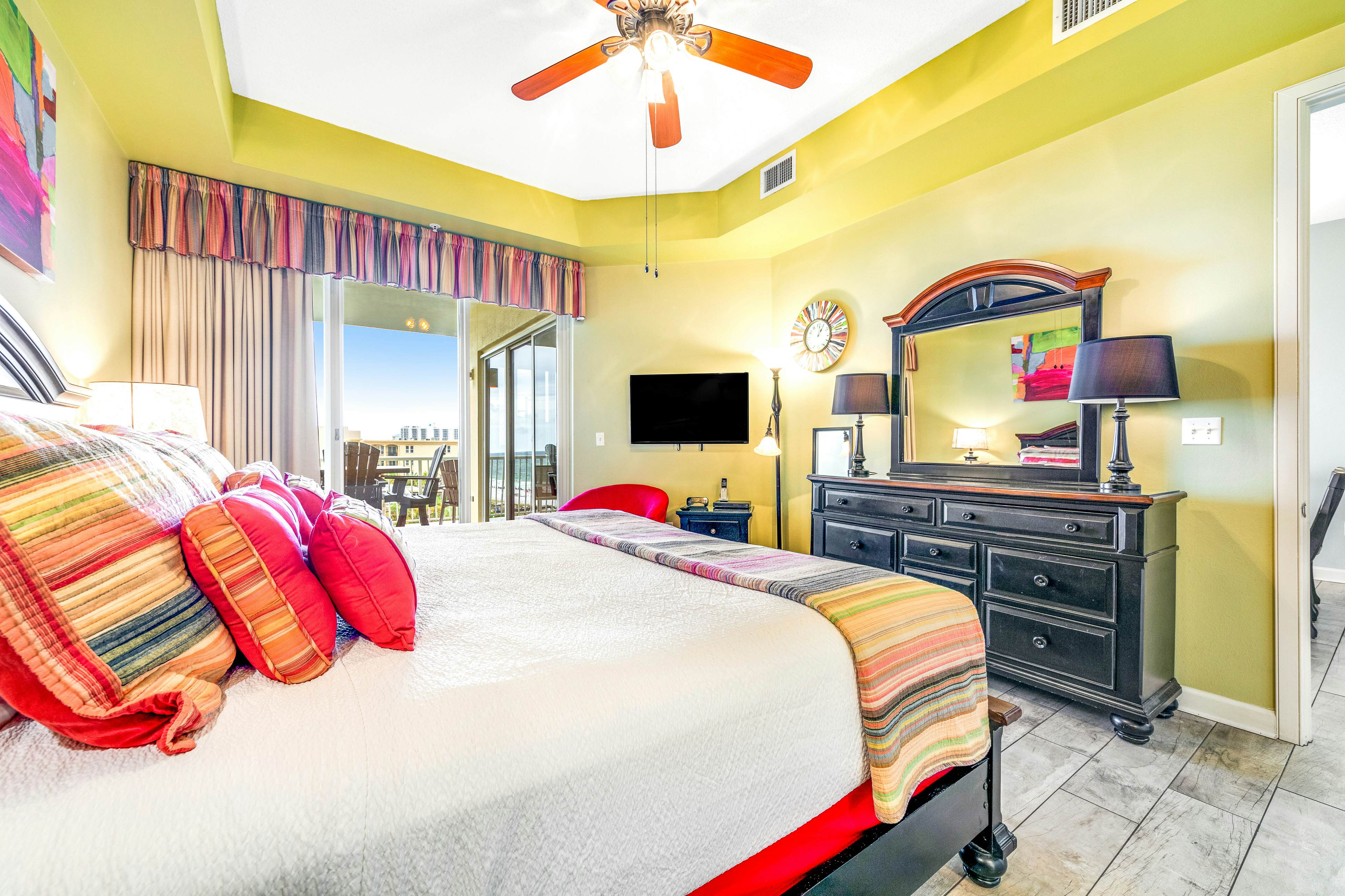 Crescent 405 | 2 BD Miramar Beach, FL Vacation Rental | Vacasa