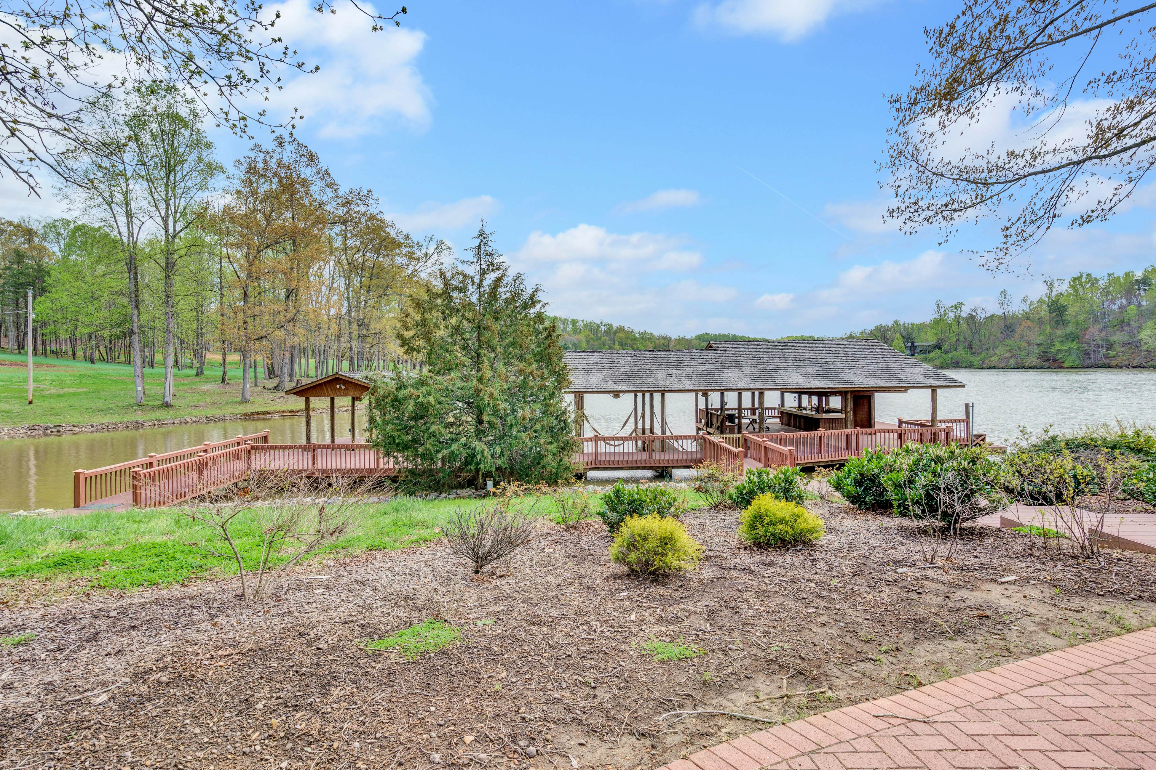 The Inner Banks | 3 BD Wirtz, VA Vacation Rental | Vacasa