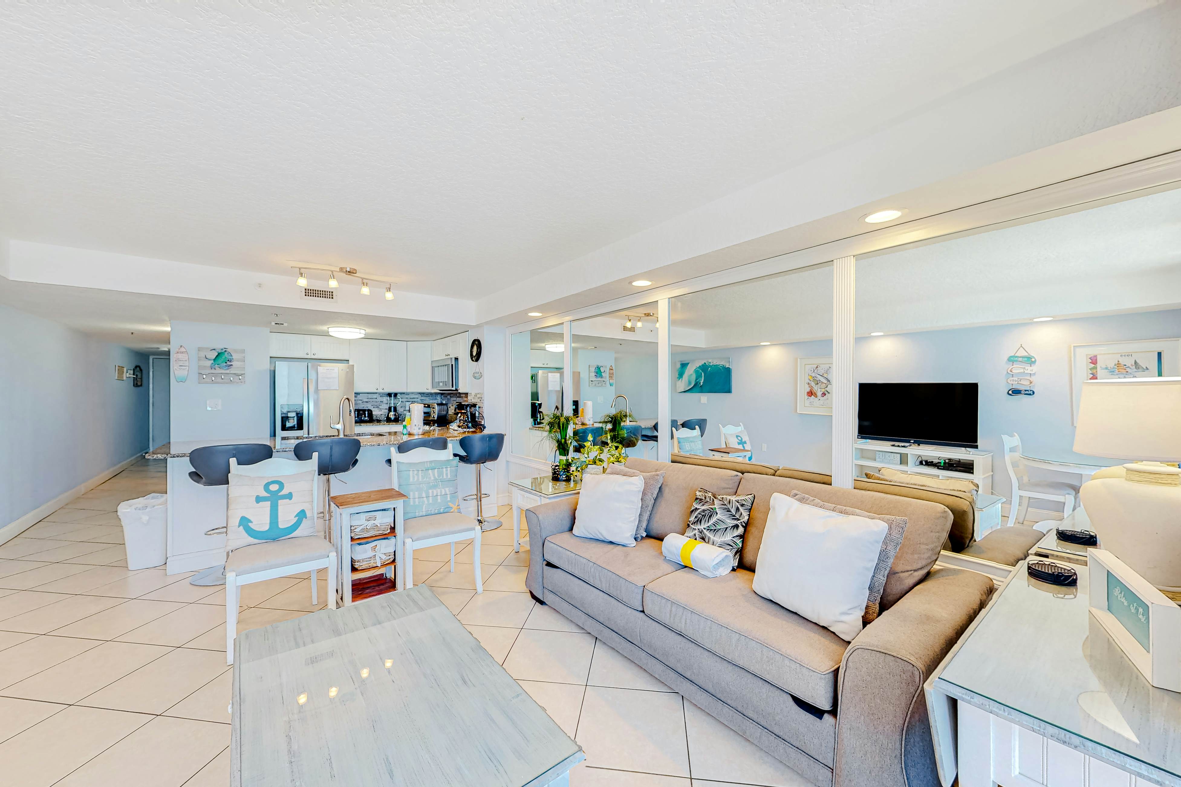 SunDestin Beach Resort | Destin Florida Condos | Vacasa