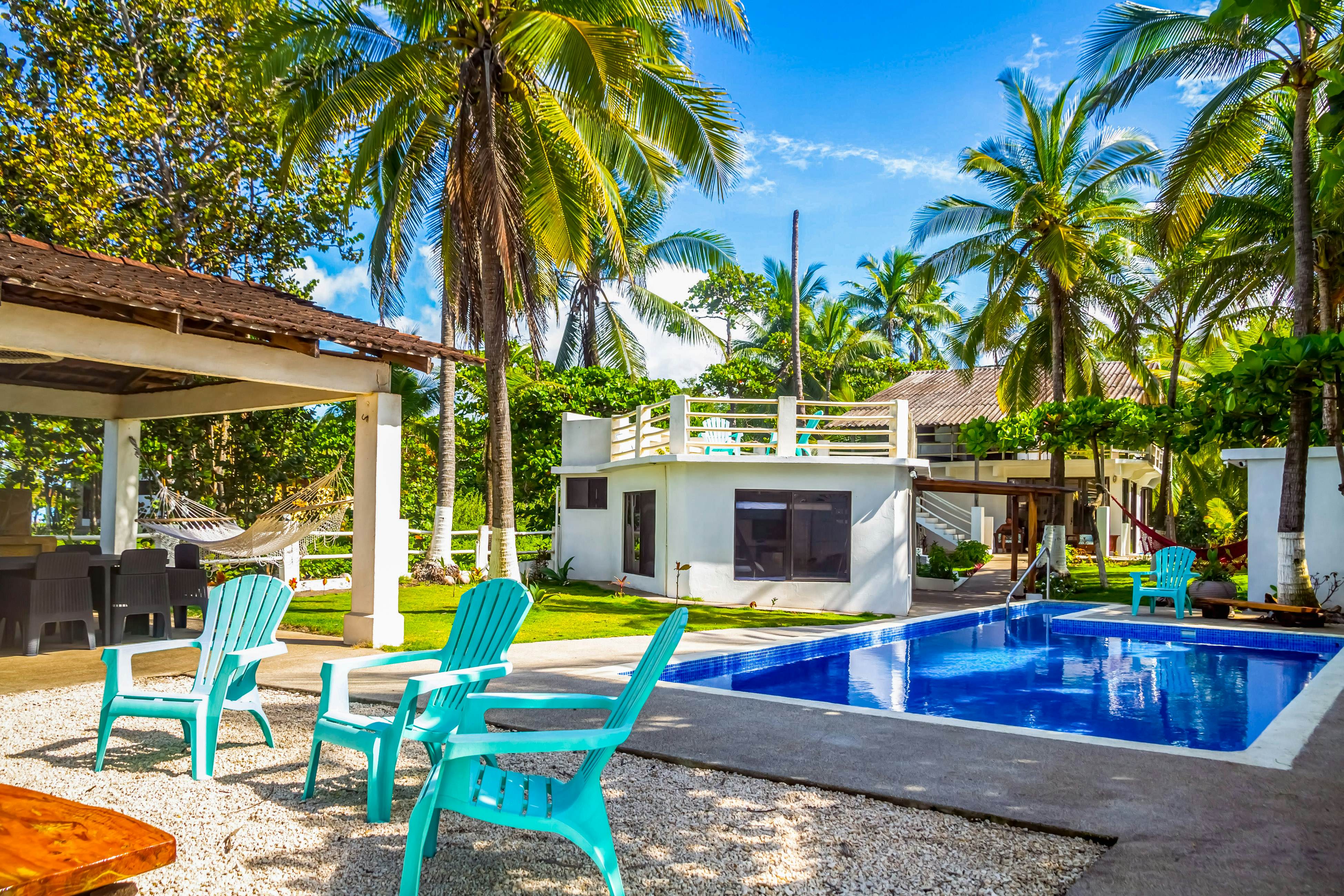 Costa Rica Vacation Rentals, Beachfront Homes, Condos, Villas | Vacasa