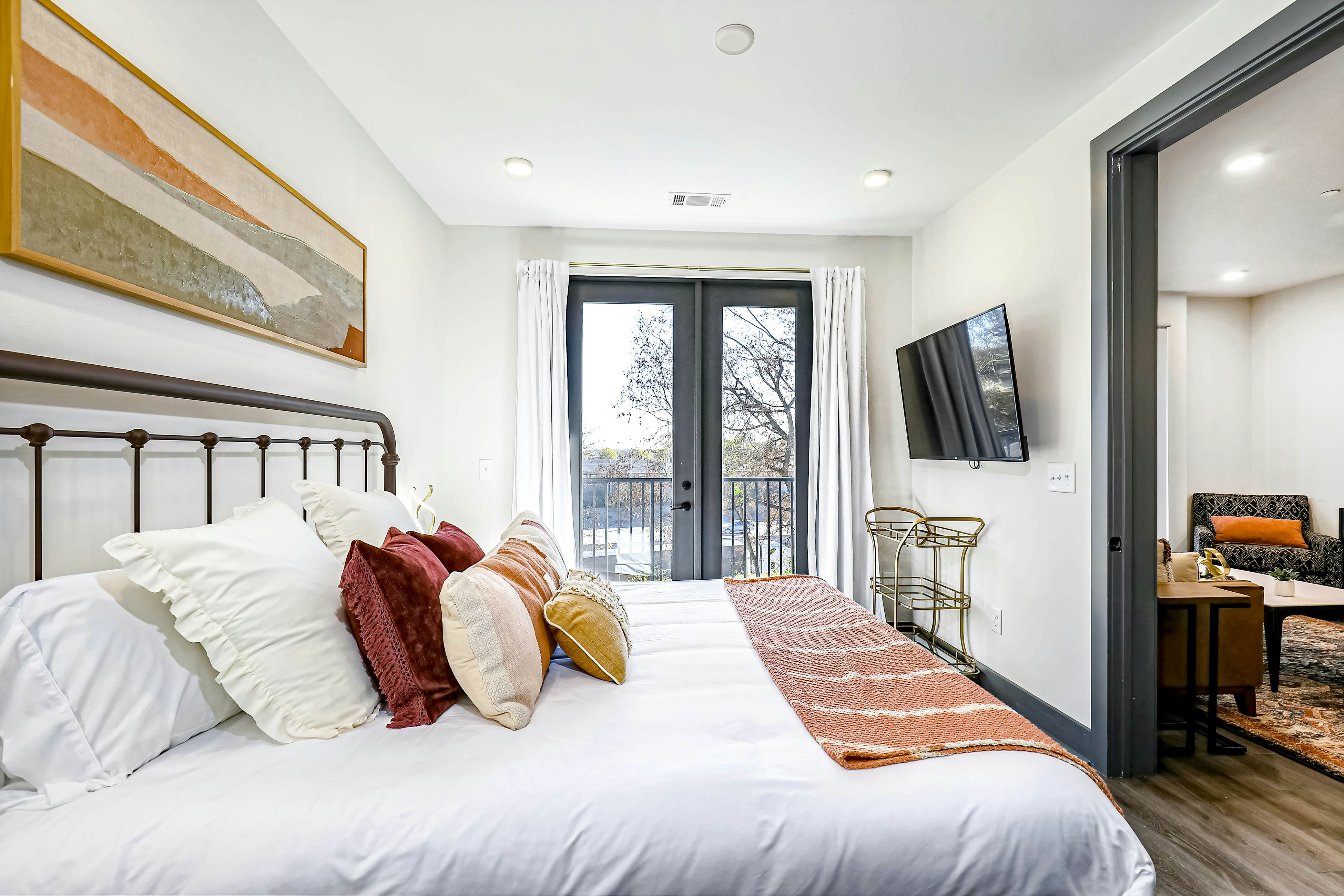 Celebrate and Snooze at the Muse 205 | 2 BD Nashville, TN Vacation ...