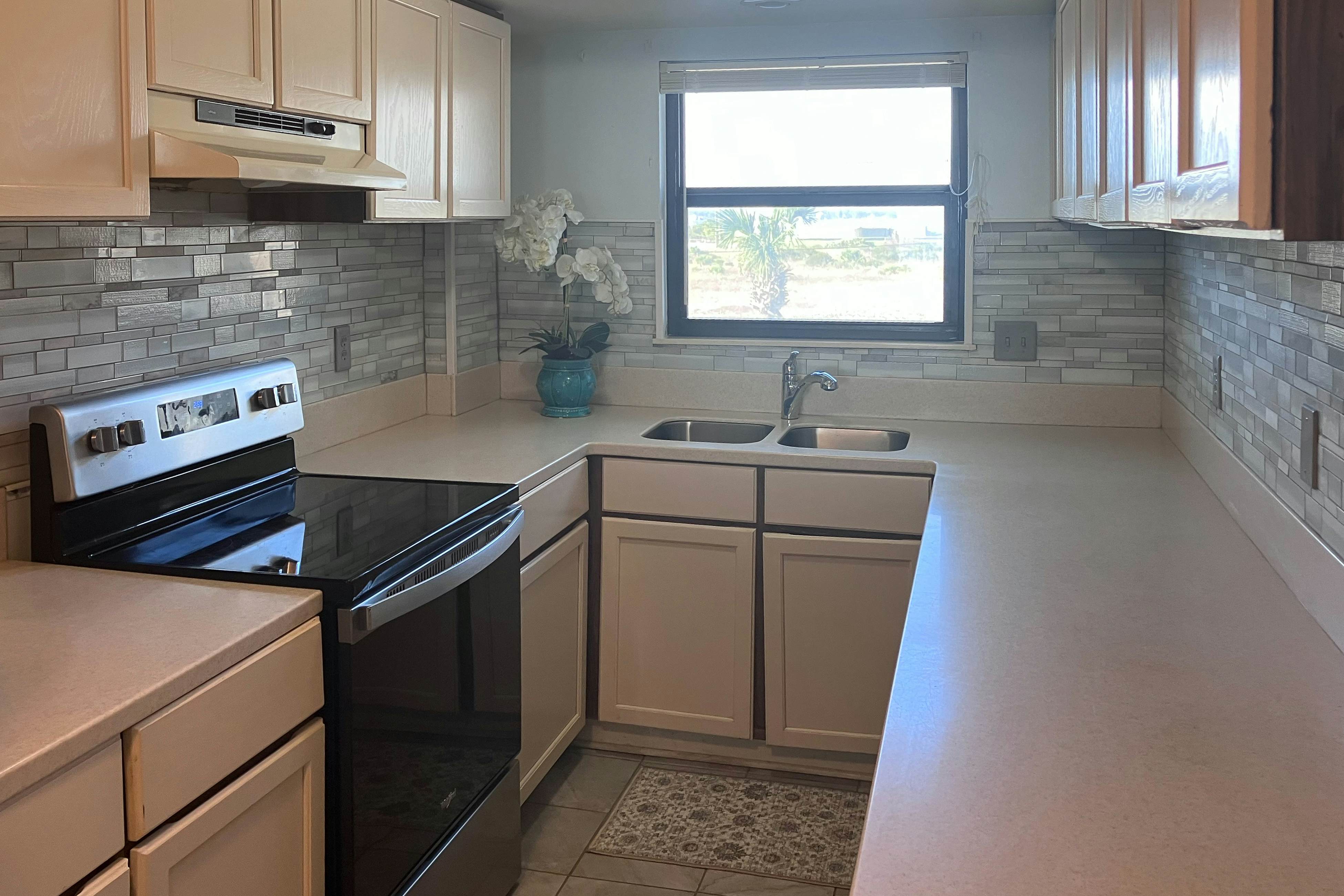 Emerald Surf 102 | 2 BD Navarre Beach, FL Vacation Rental | Vacasa