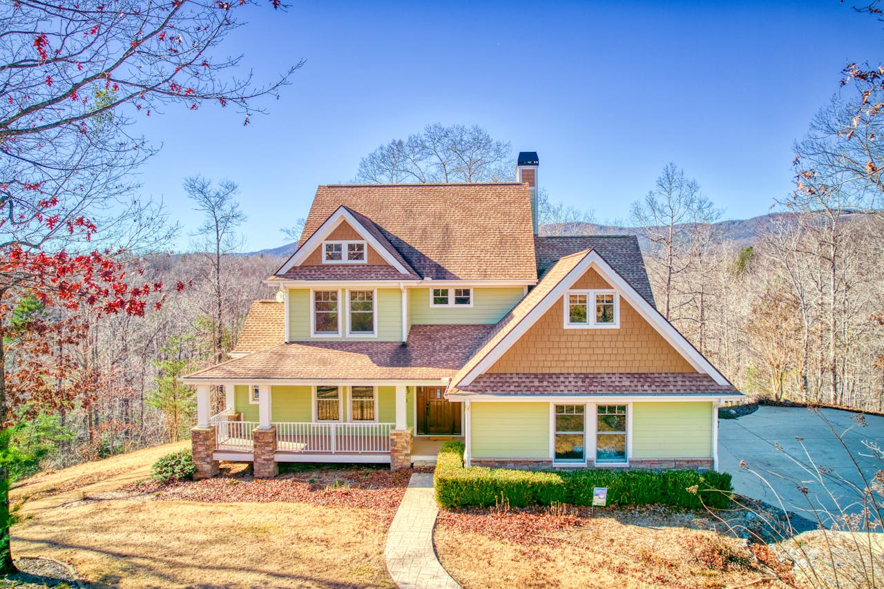 Lake Trails Retreat | 6 Bed Mill Spring, NC House | Vacasa