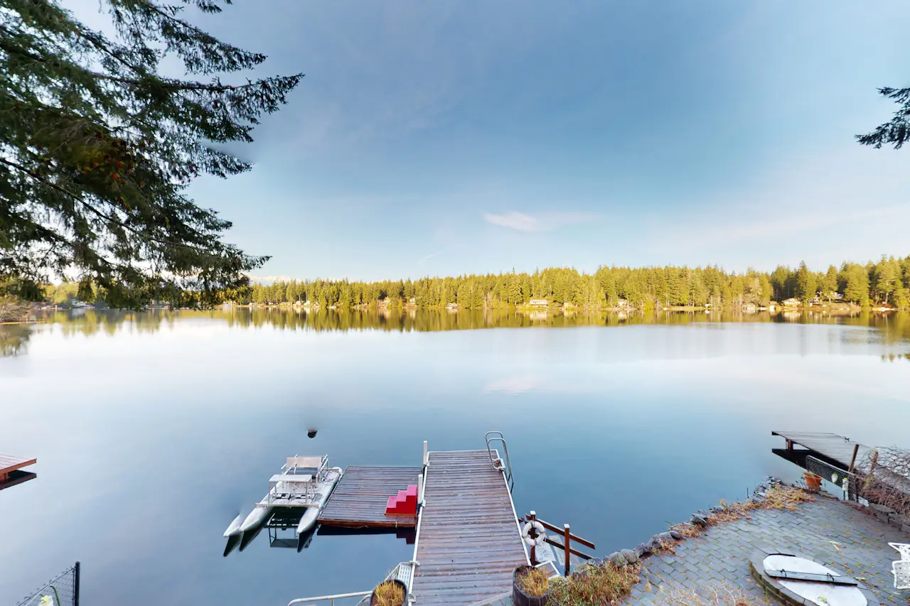 Lake Wooten Cabin | 1 Bed Tahuya, WA House | Vacasa