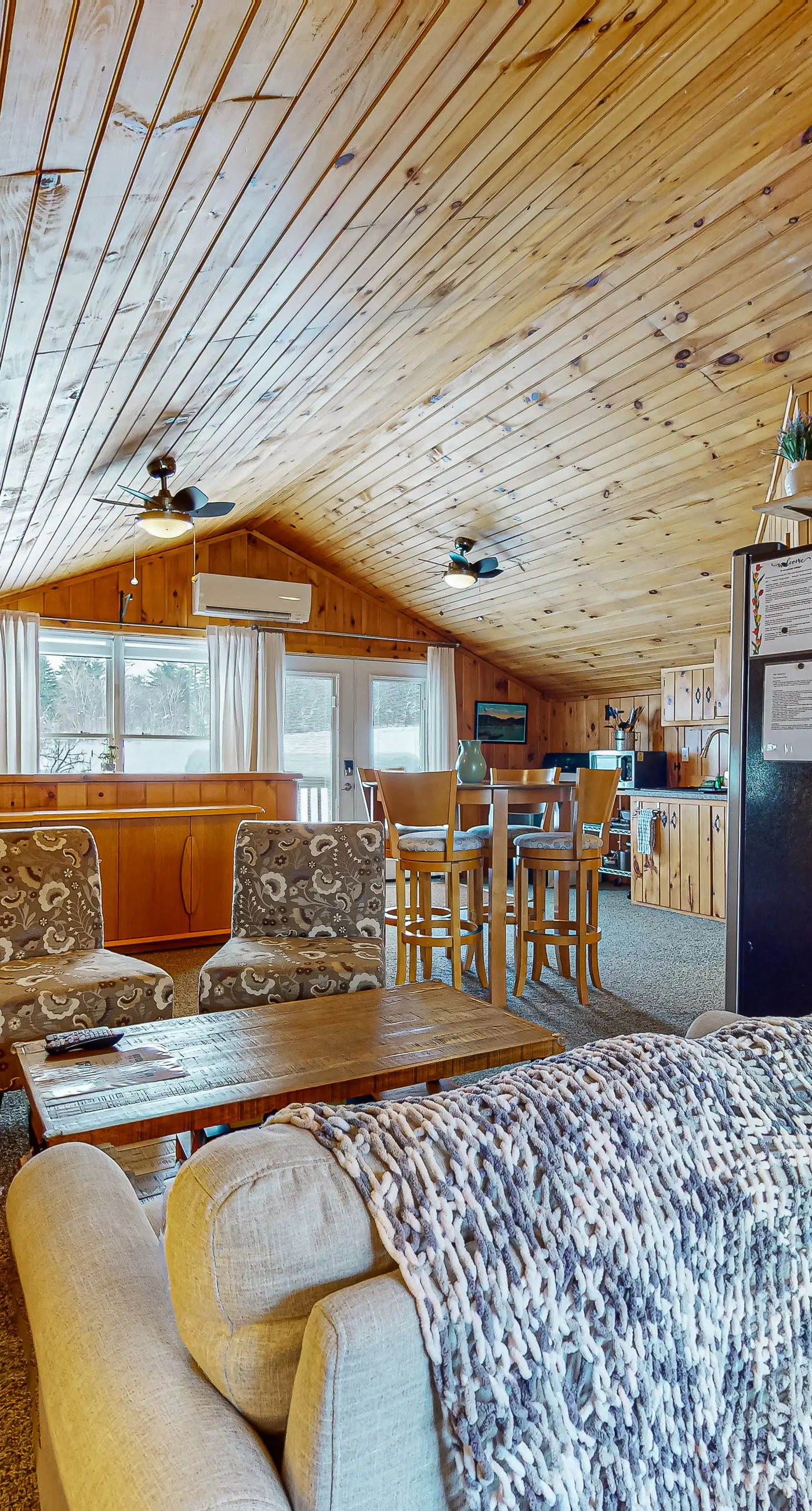 Lake Winnipesaukee Vacation Rentals, Cabins, Cottages | Vacasa