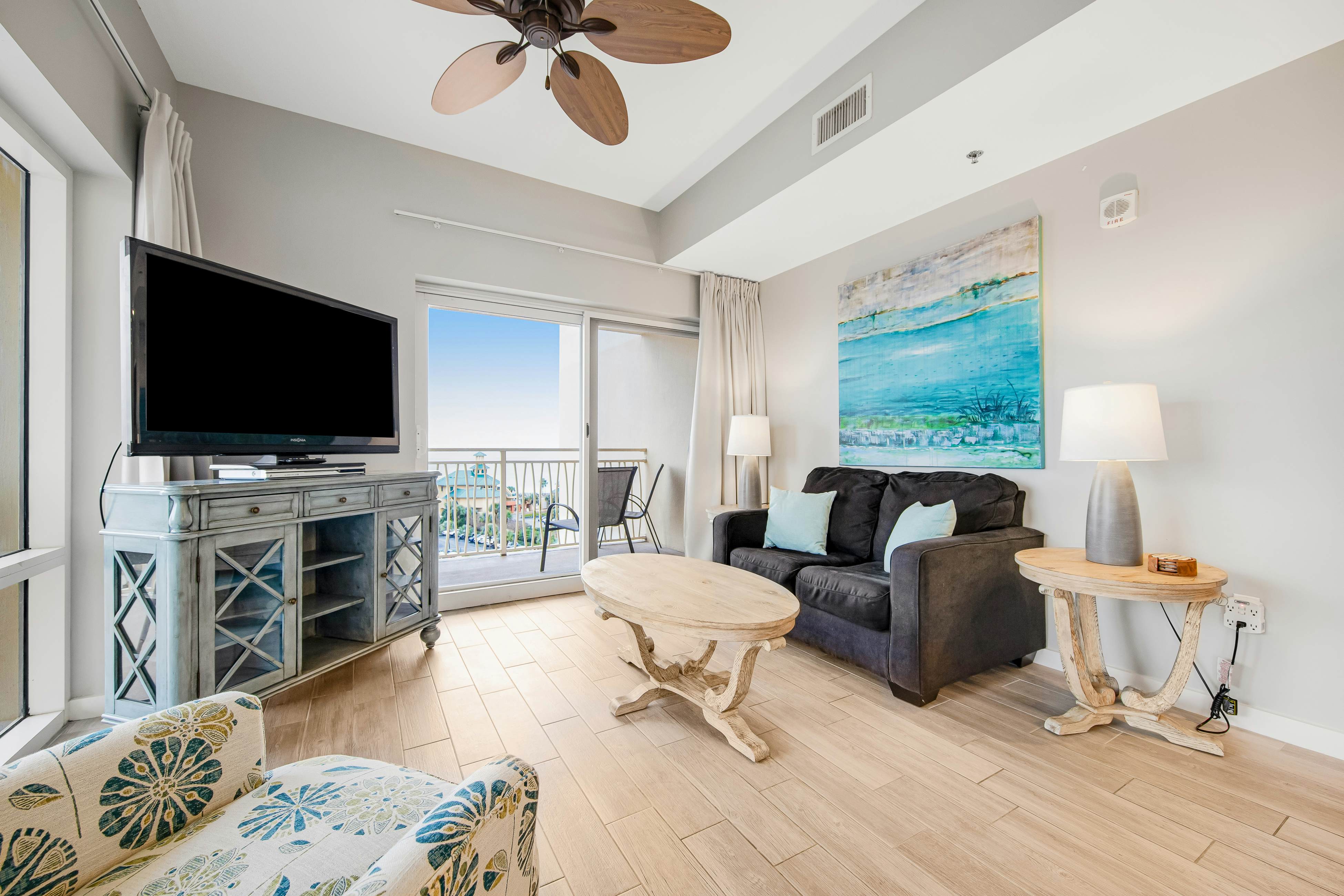 30A Rentals, Beach Condos, Resorts | Vacasa