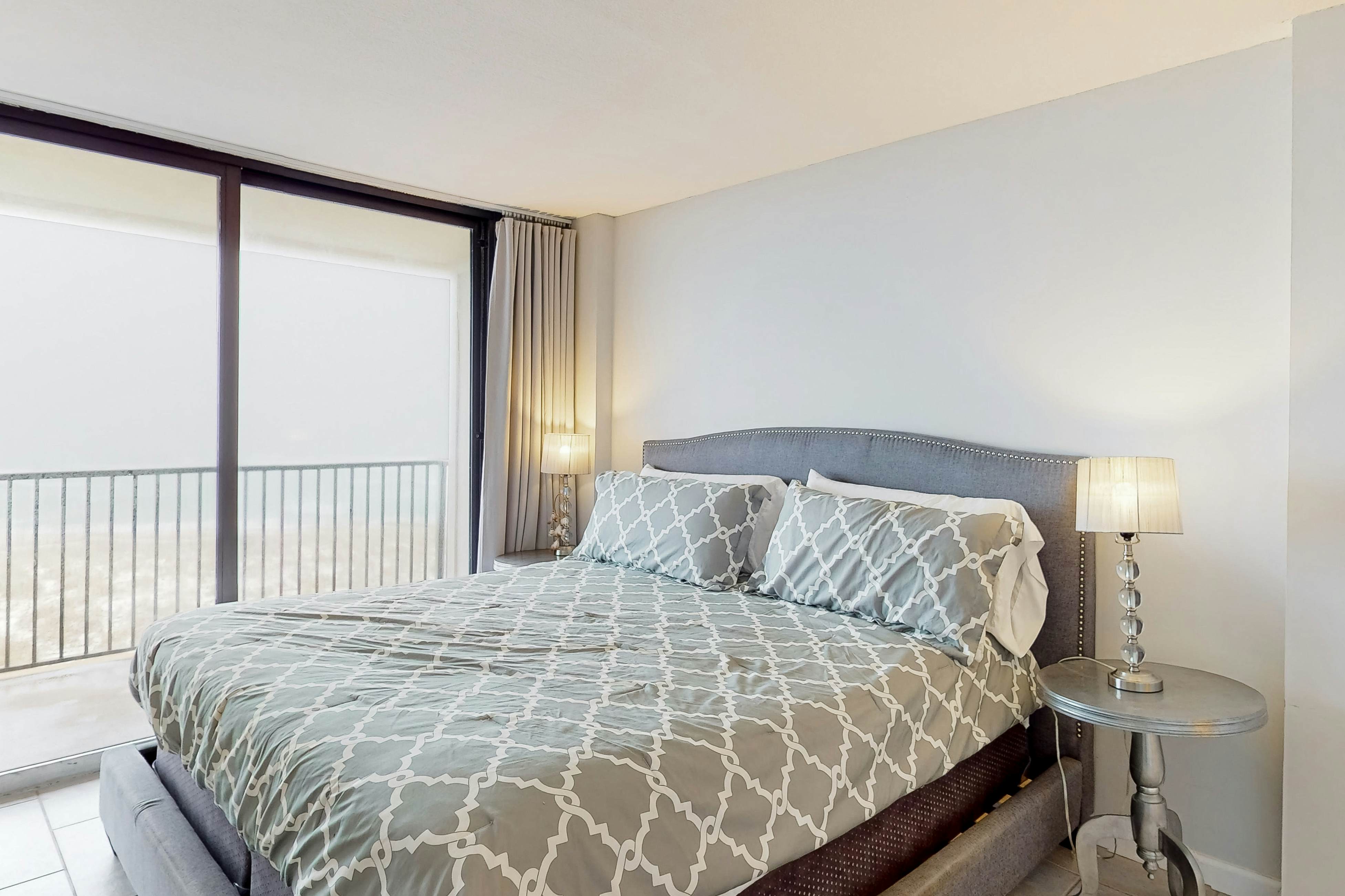Emerald Surf 206 | 2 BD Navarre Beach, FL Vacation Rental | Vacasa