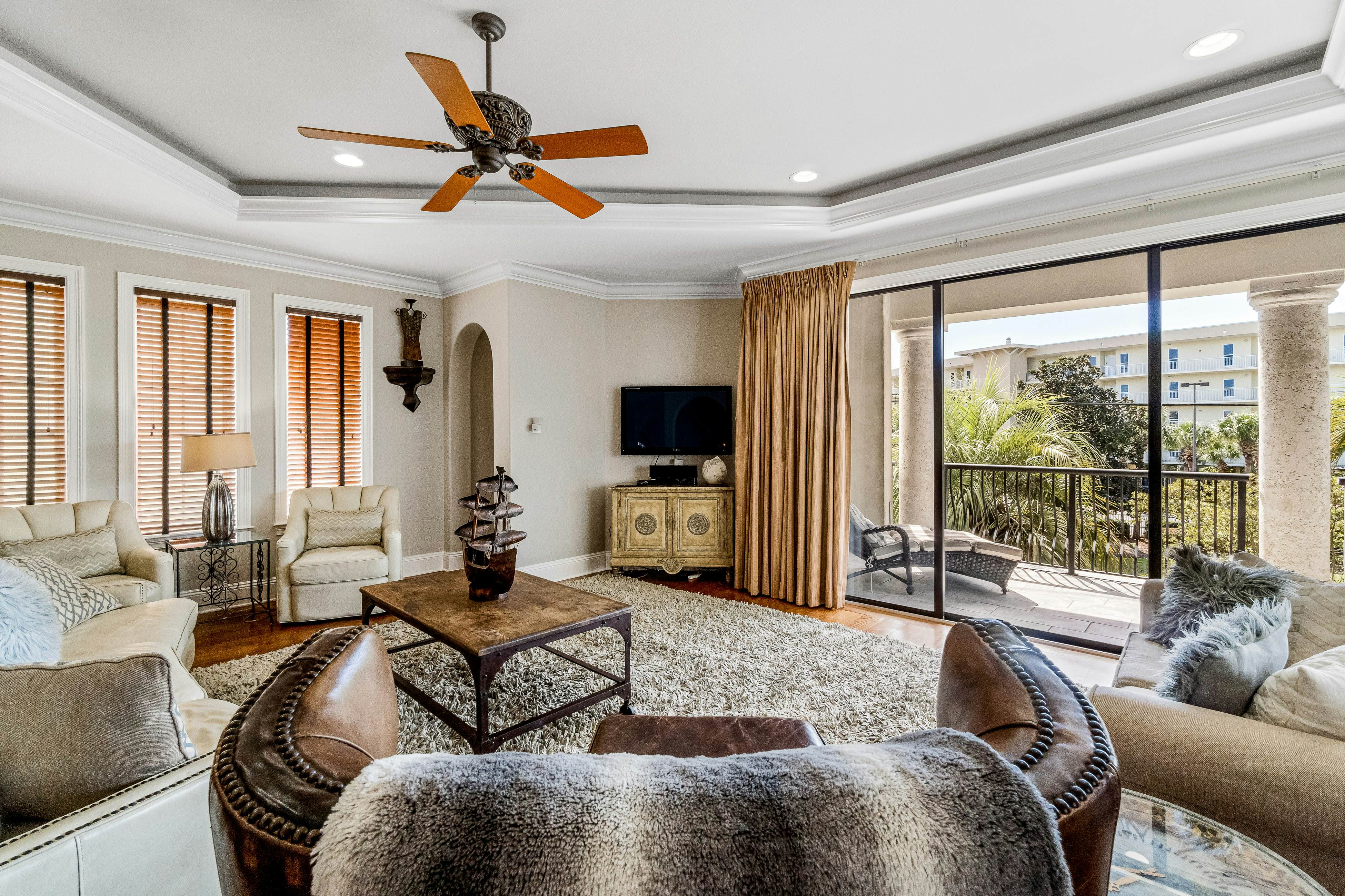 Villa by the Sea | 4 BD Miramar Beach, FL Vacation Rental | Vacasa