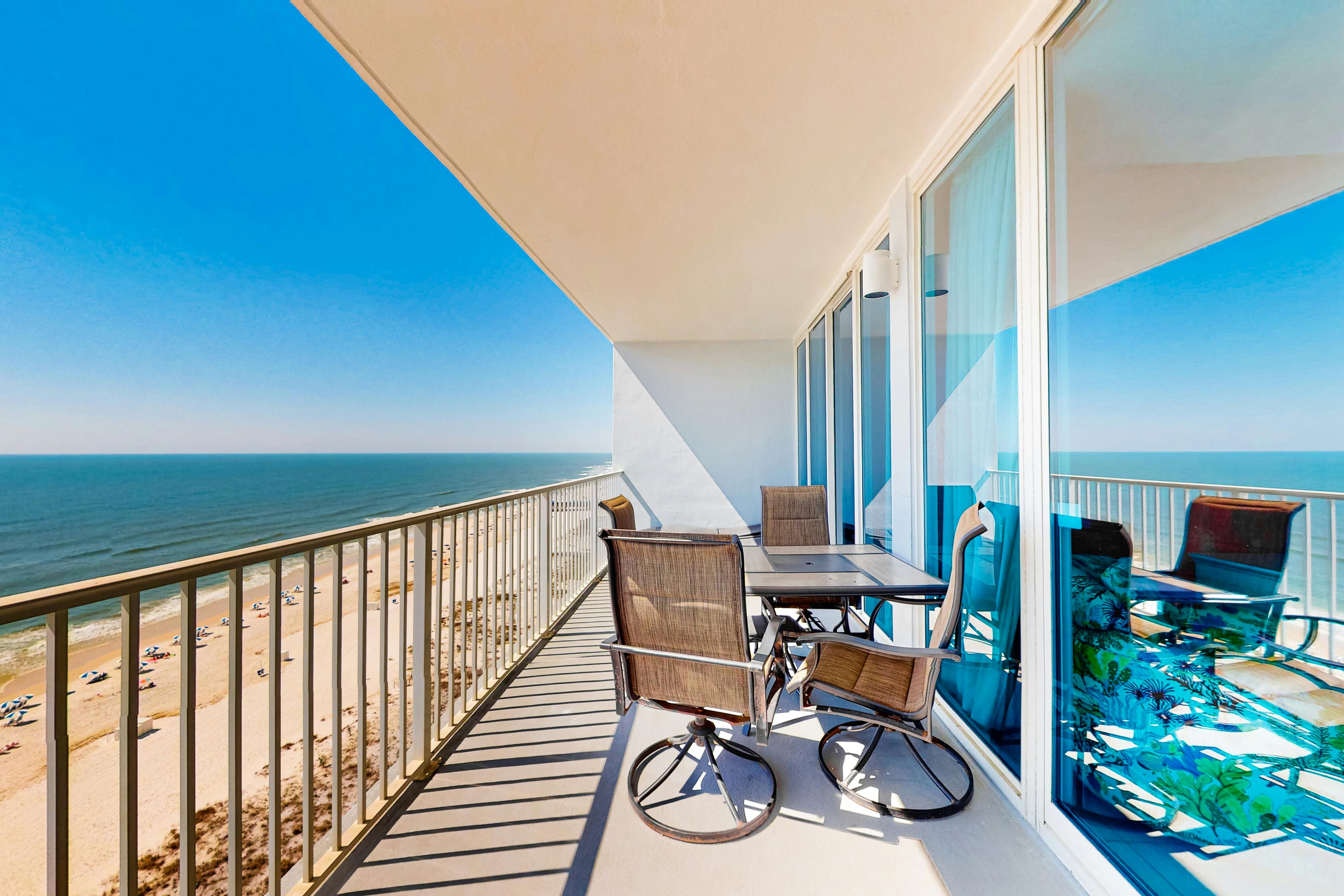 Lighthouse Condo Rentals, Vacation Rentals | Vacasa