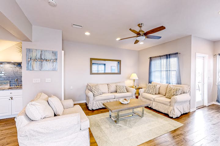 Sharp Reef on the Gulf #5 | 2 BD Perdido Key, FL Vacation Rental | Vacasa