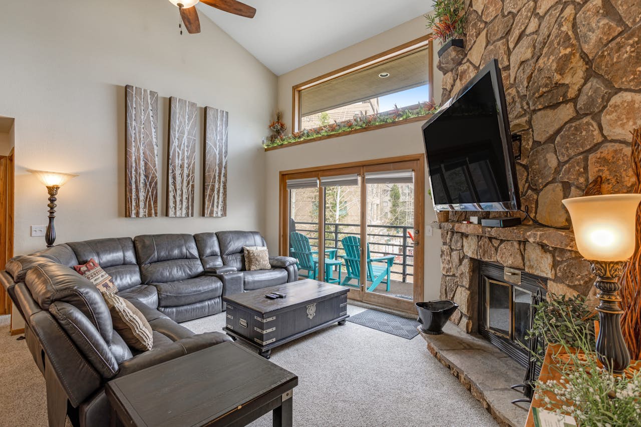 Snowdance Manor 403 | 3 Bed Keystone, CO Condo | Vacasa