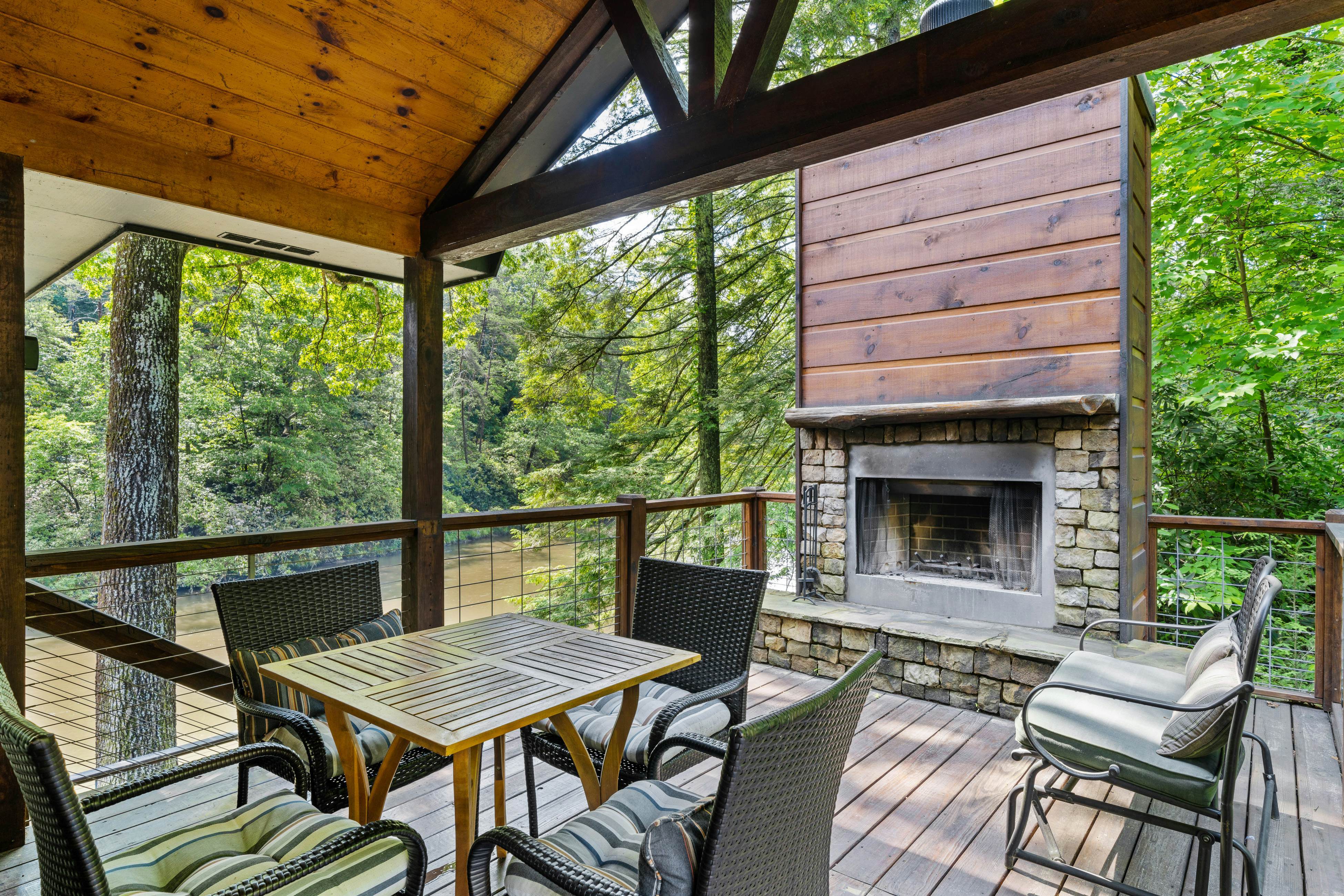 Aska Base Camp | 3 BD Blue Ridge, GA Vacation Rental | Vacasa