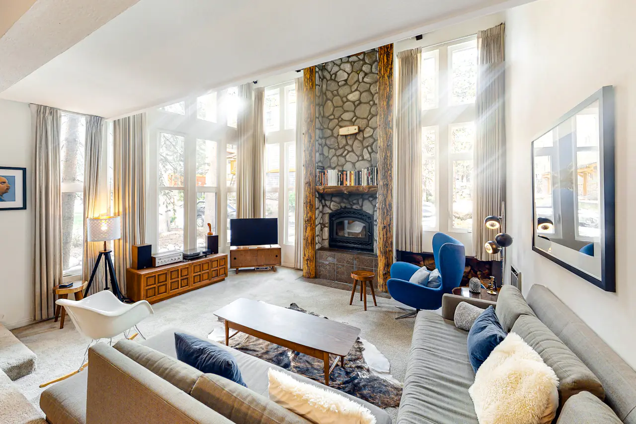 St Moritz 9 B | 2 Bed Mammoth Lakes, CA Condo | Vacasa