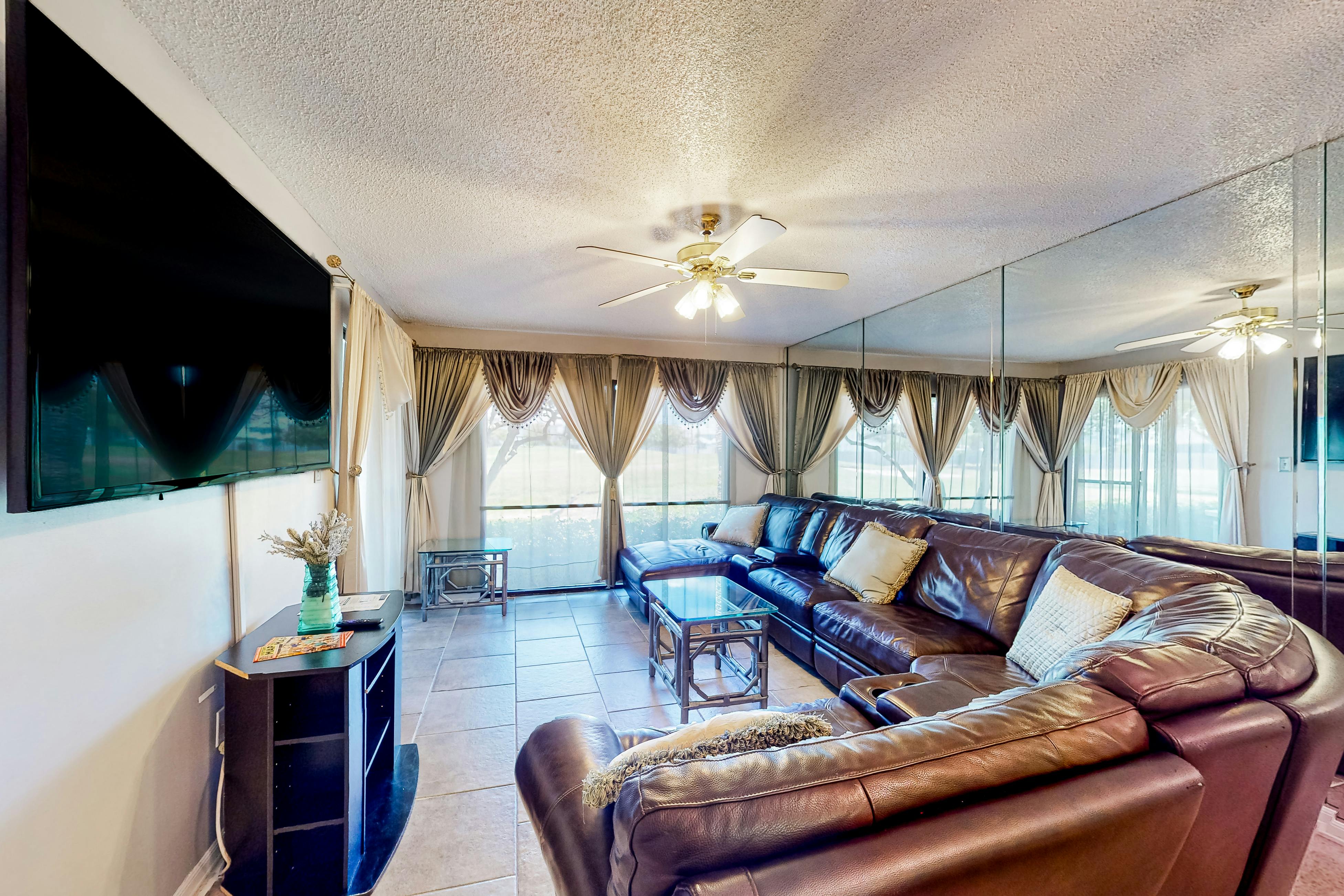 Edgewater Beach Resort Rentals | PCB Condo Rentals | Vacasa