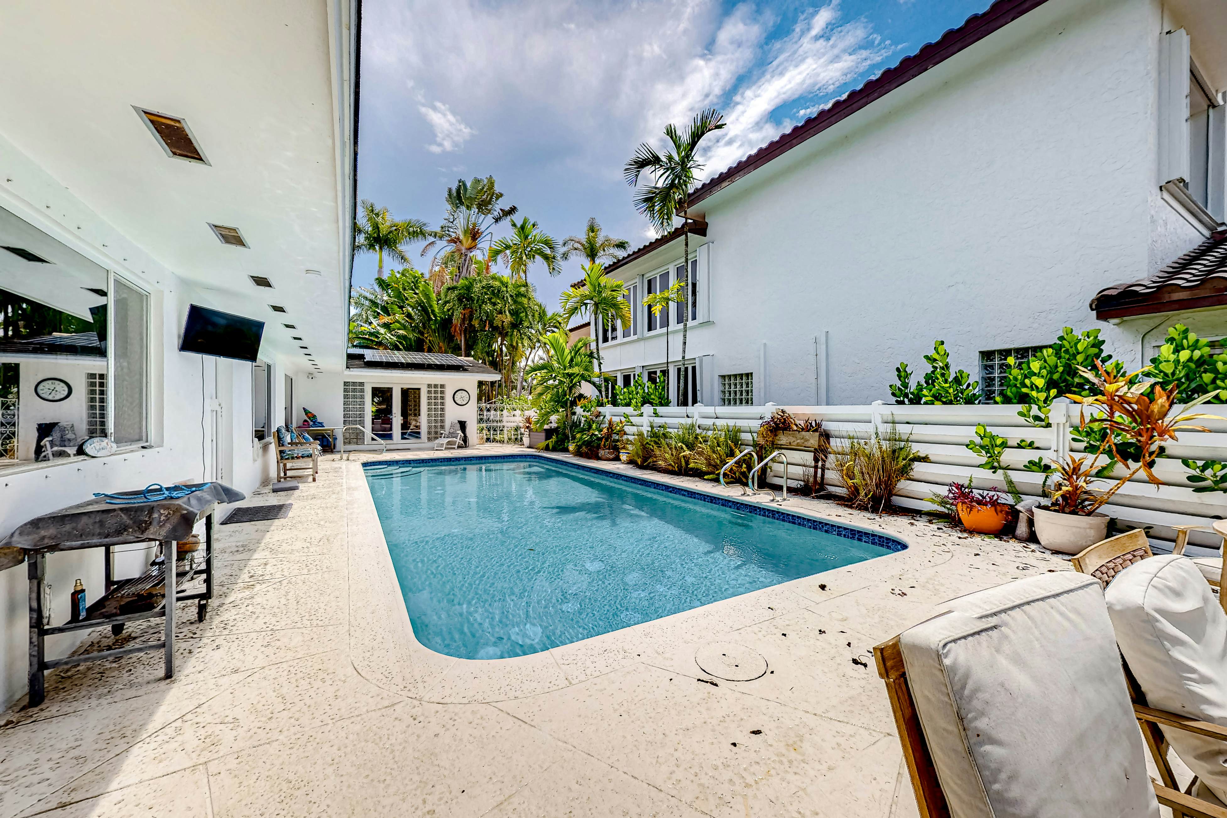Sunny Oasis | 3 BD Hollywood, FL Vacation Rental | Vacasa