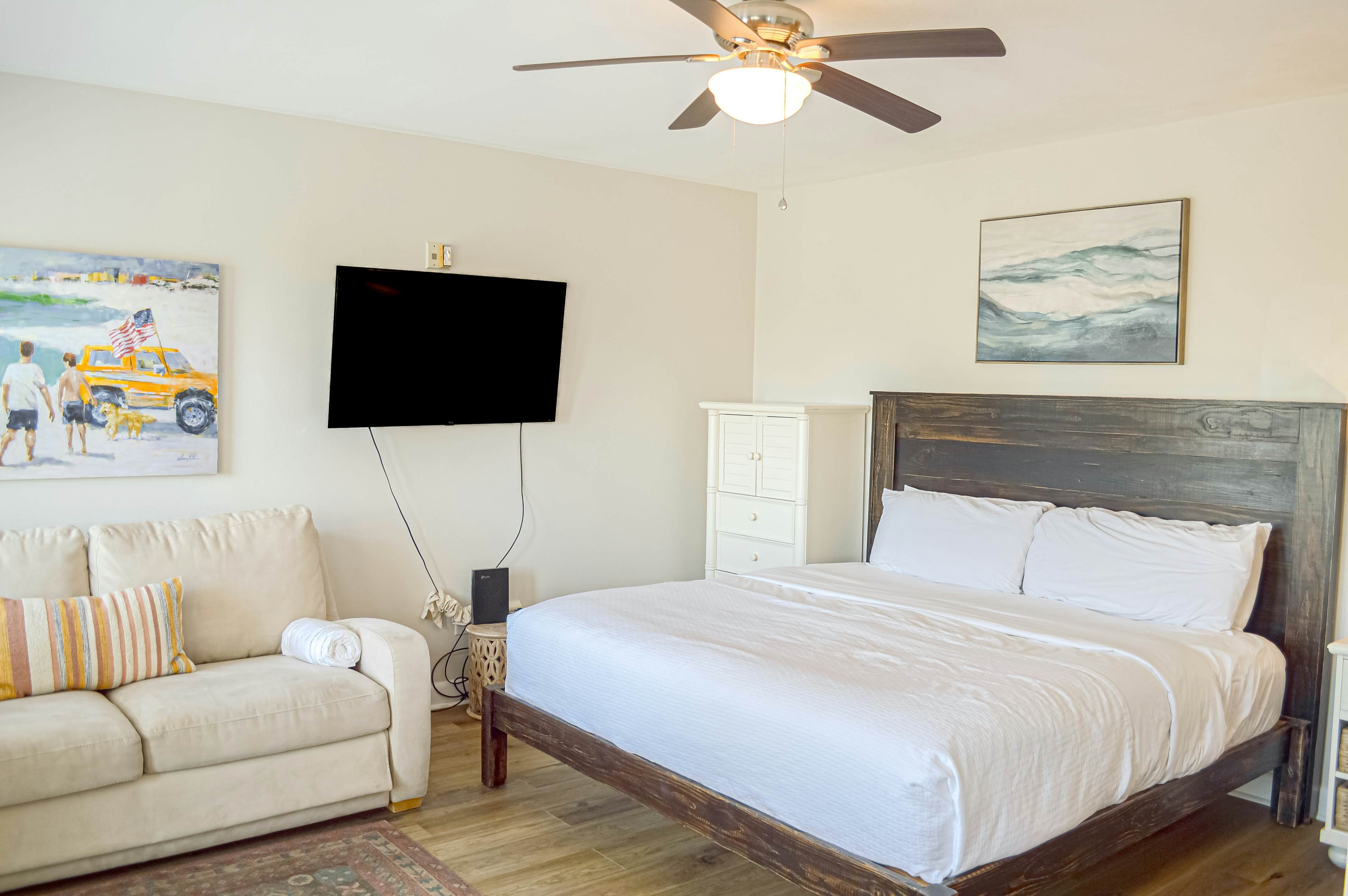 30A Rentals, Beach Condos, Resorts | Vacasa