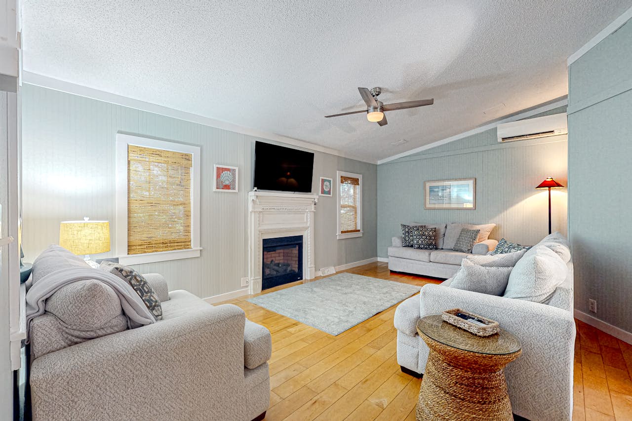 Island Hideaway | 3 Bed North Topsail Beach, NC House | Vacasa