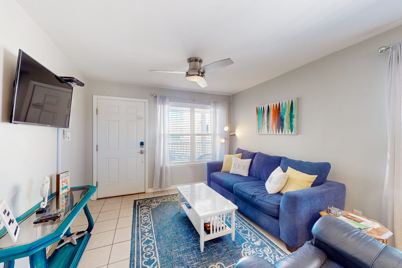 Sunchase #209 | 2 Bed Gulf Shores, AL Condo | Vacasa