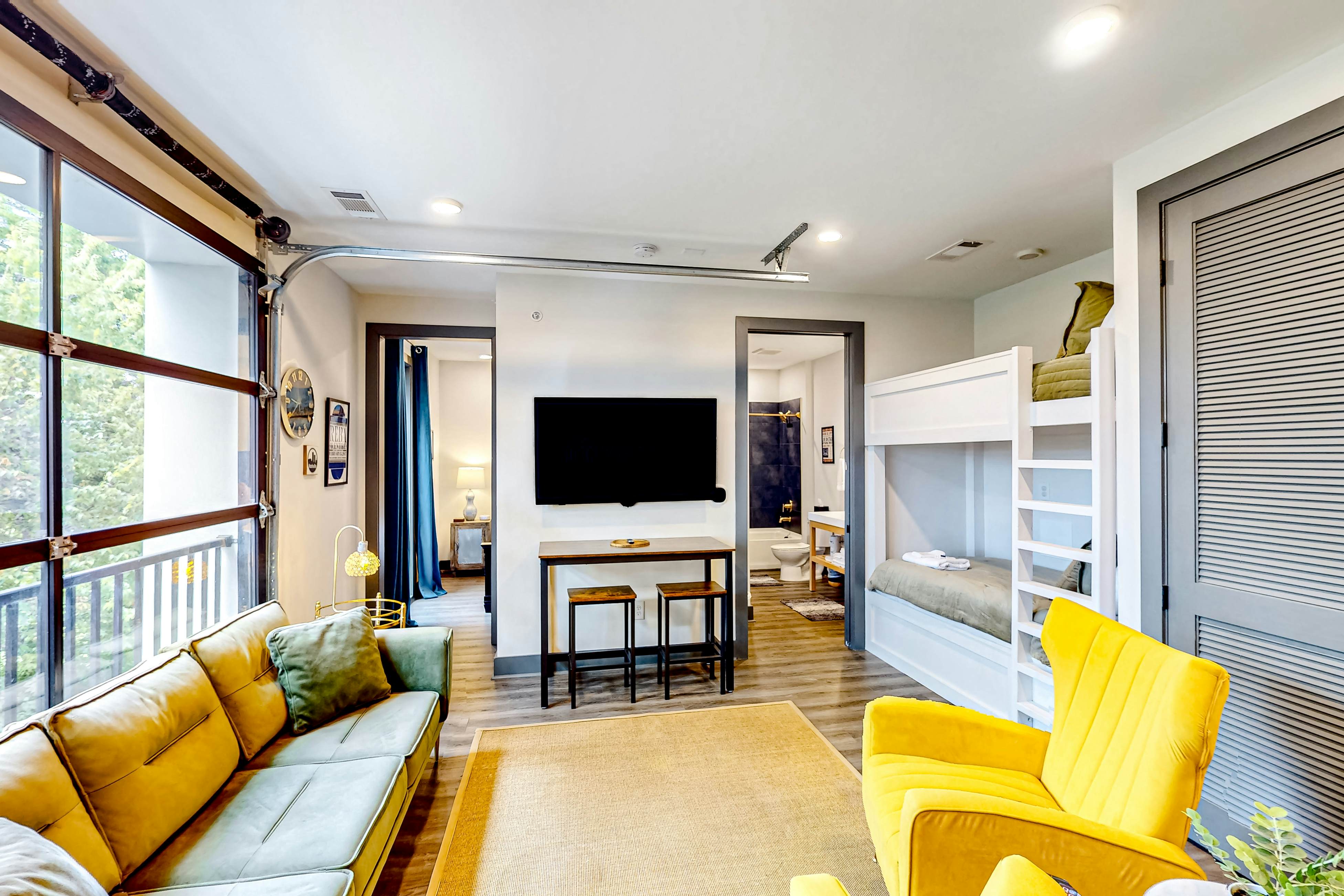 Nashville Vacation Rentals, Cabin Rentals, Home Rentals | Vacasa