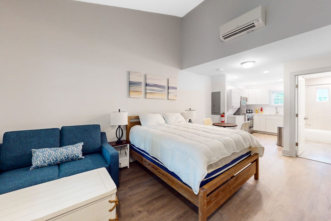 Town of Rehoboth Beach - 99 Sussex St Unit #3 | 1 Bed Rehoboth Beach ...