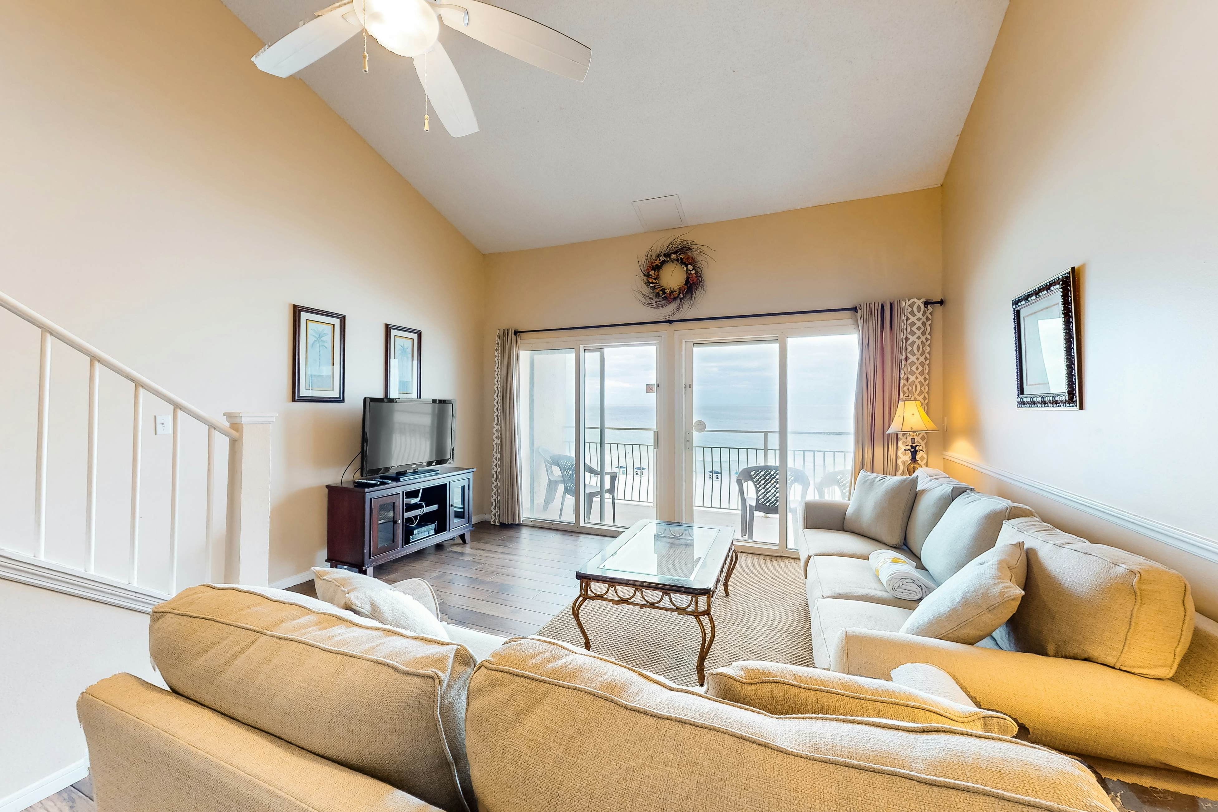 Destin, FL, Condos, Vacation Rentals, Beach Houses | Vacasa