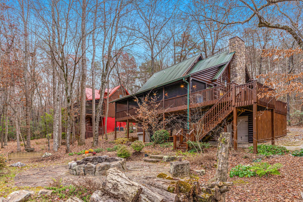 The Riverwood Family Cabin | 4 Bed Ellijay, GA Cabin | Vacasa