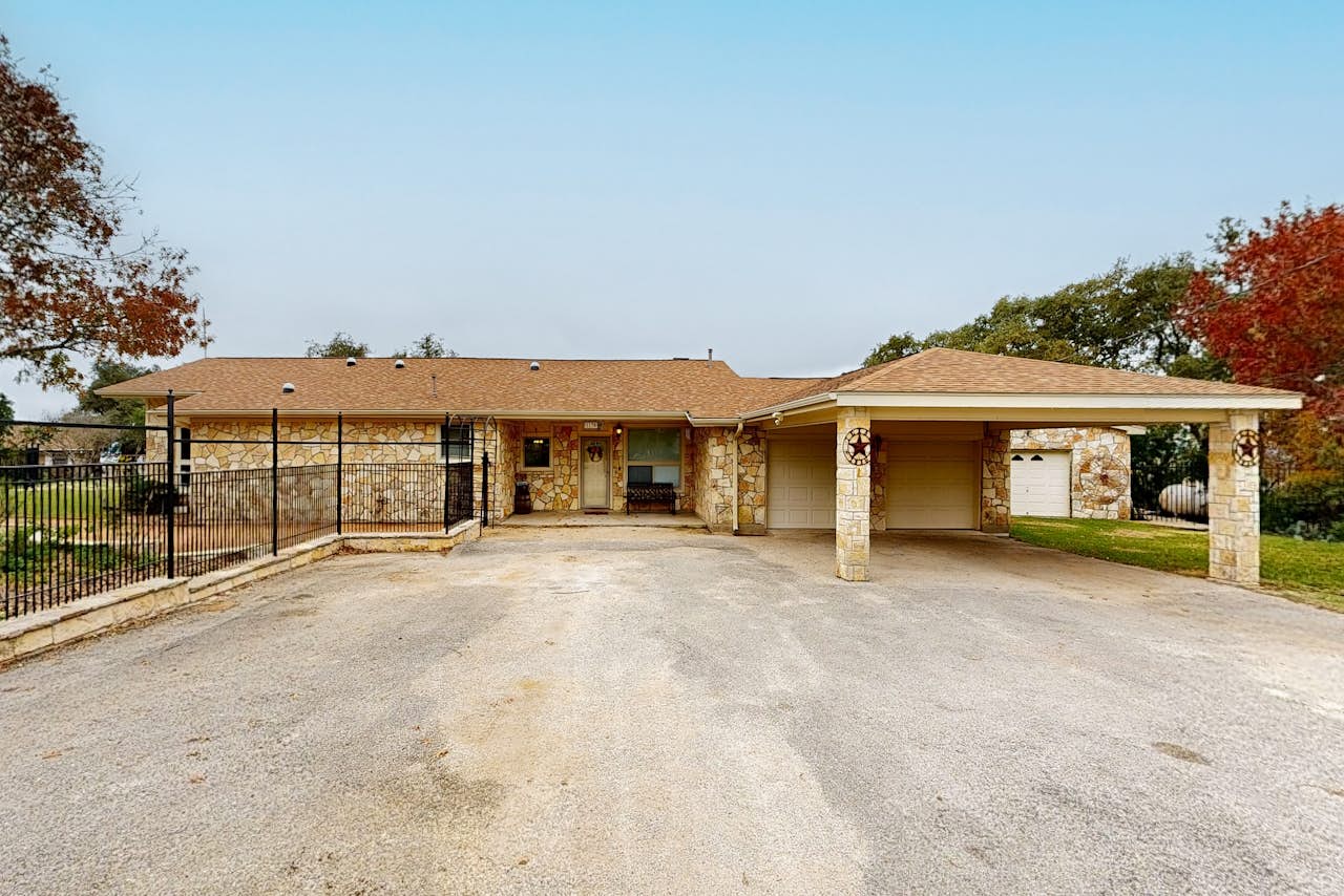 The Crossbow | 3 Bed Canyon Lake, TX House | Vacasa