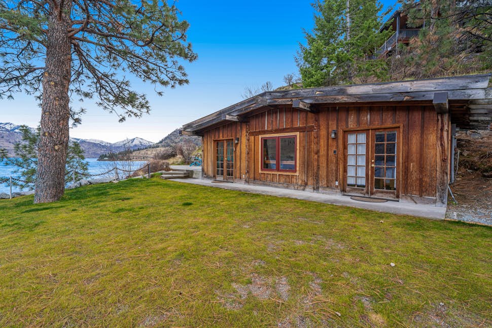 Deep Water Cabin | 0 Bed Chelan, WA Cabin | Vacasa