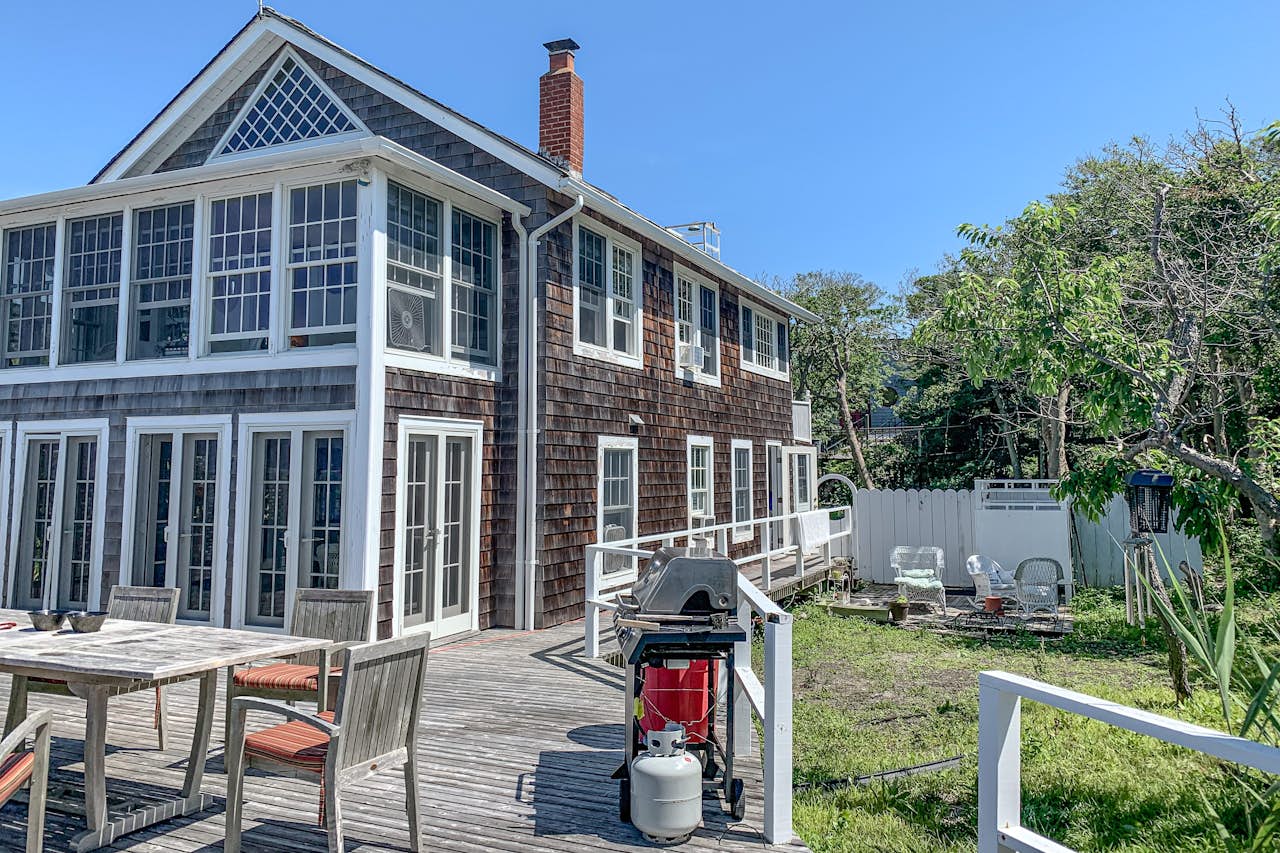 Cherry Grove | 6 Bed Cherry Grove, NY House | Vacasa