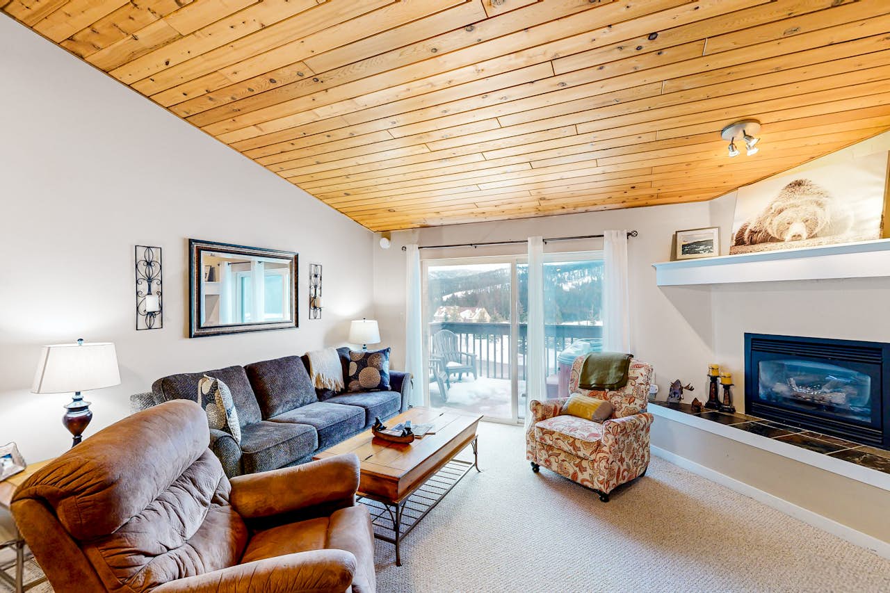 The Overlooker, Apt A11 | 2 BD Big Sky, MT Vacation Rental | Vacasa