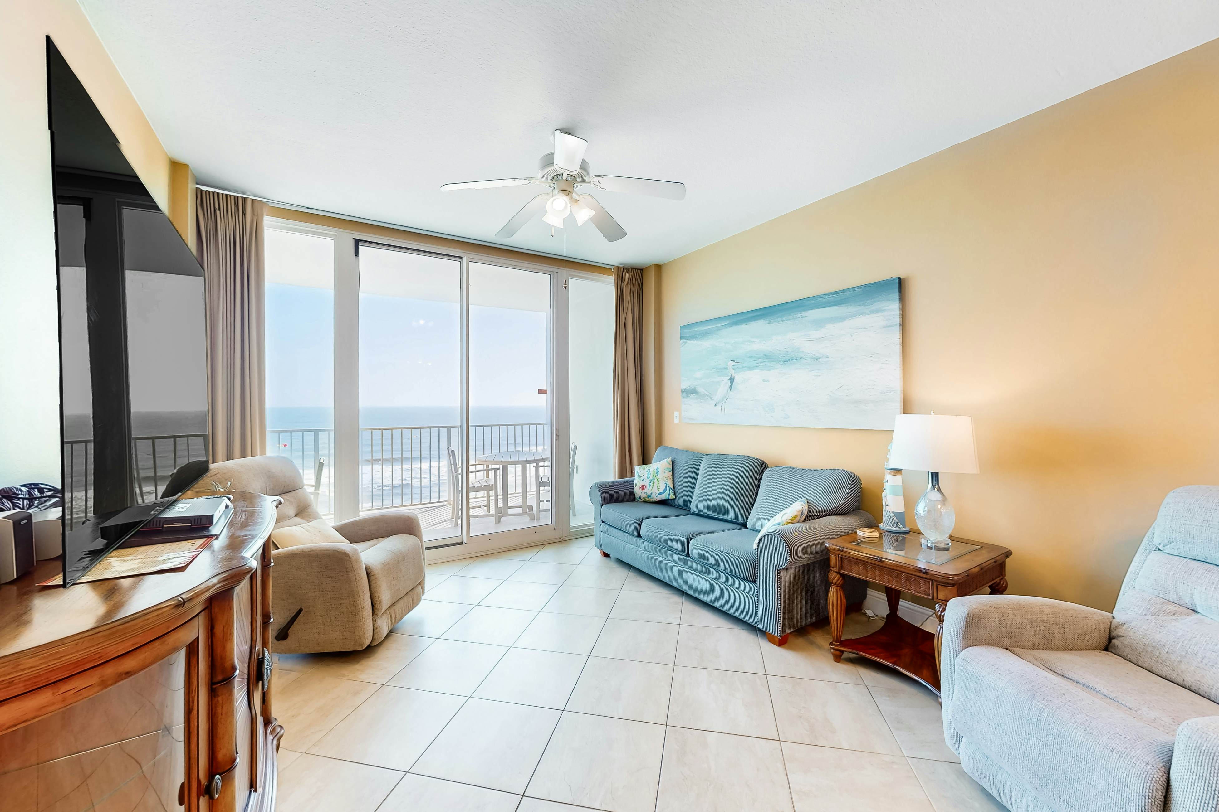 Lighthouse Condo Rentals, Vacation Rentals | Vacasa