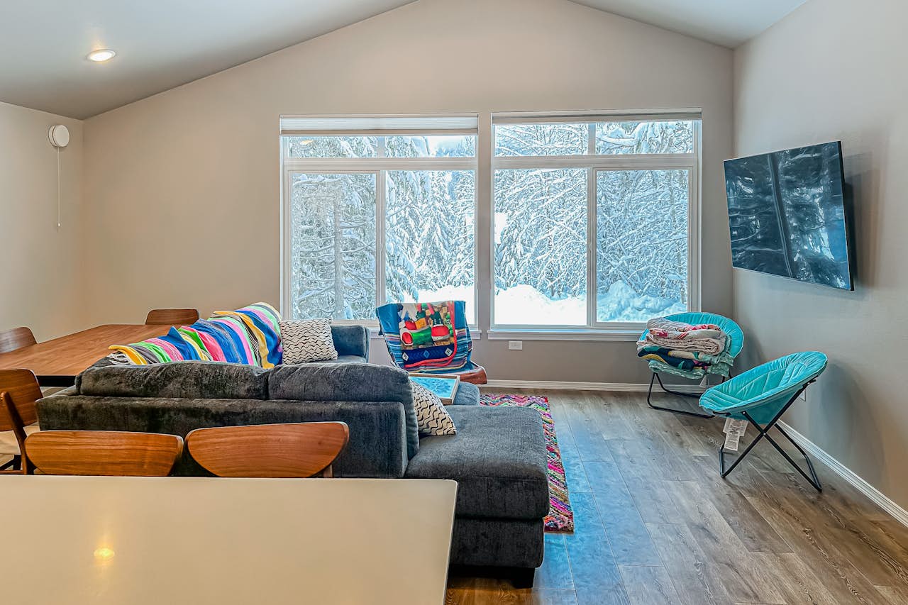 Penguin Ridge Perch, Unit A | 2 BD Girdwood, AK Vacation Rental | Vacasa