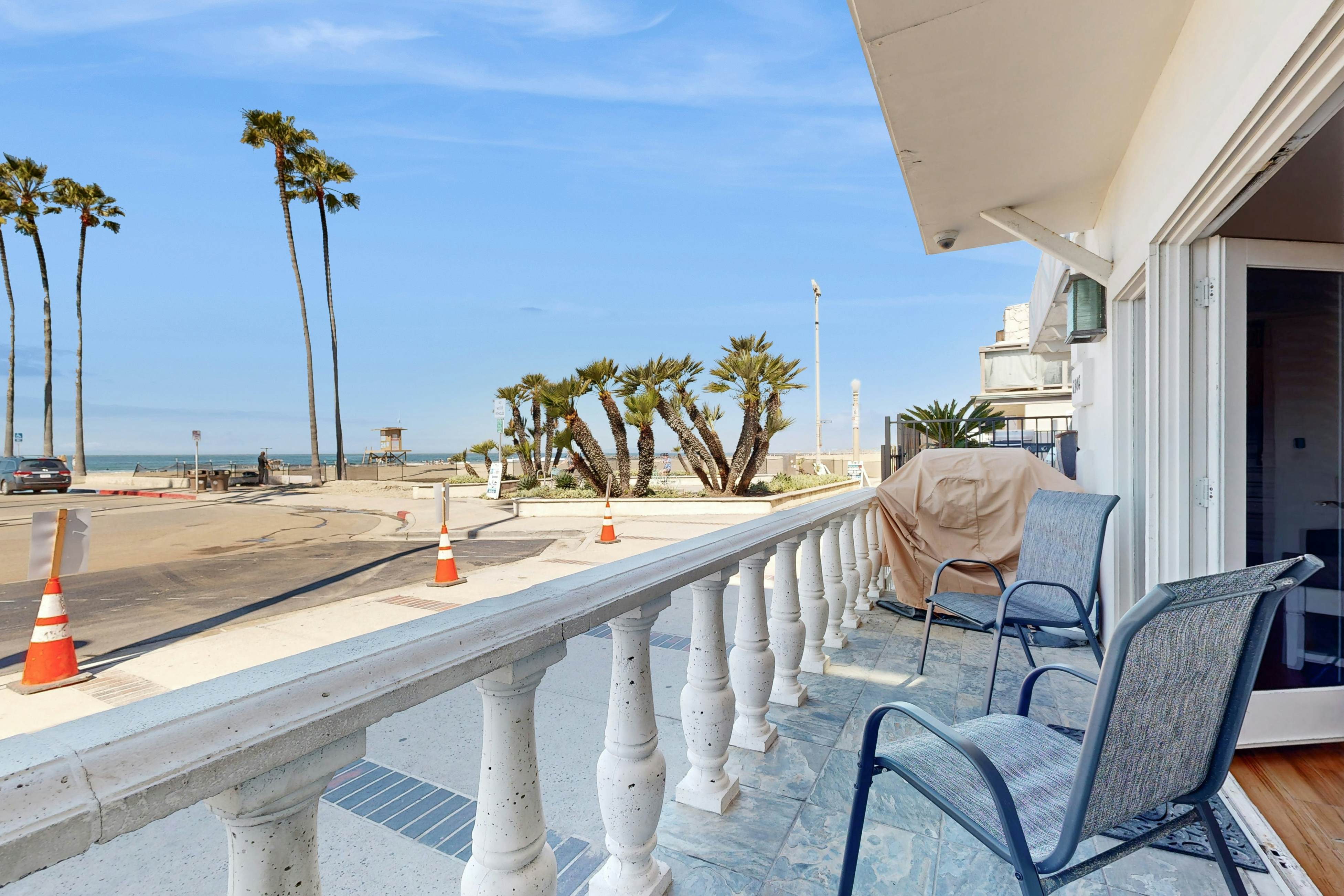 Newport Beach Vacation Rentals, House Rentals, Beachfront Rentals | Vacasa