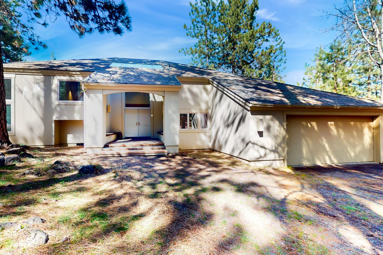 Meadow's Edge | 3 Bed Black Butte Ranch, OR House | Vacasa