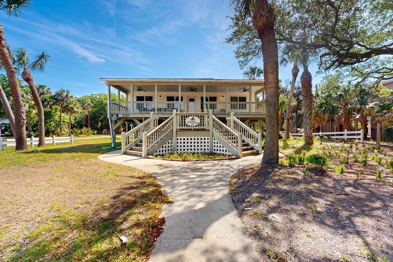 Feeling Tip'Sea | 4 Bed Edisto Beach, SC House | Vacasa