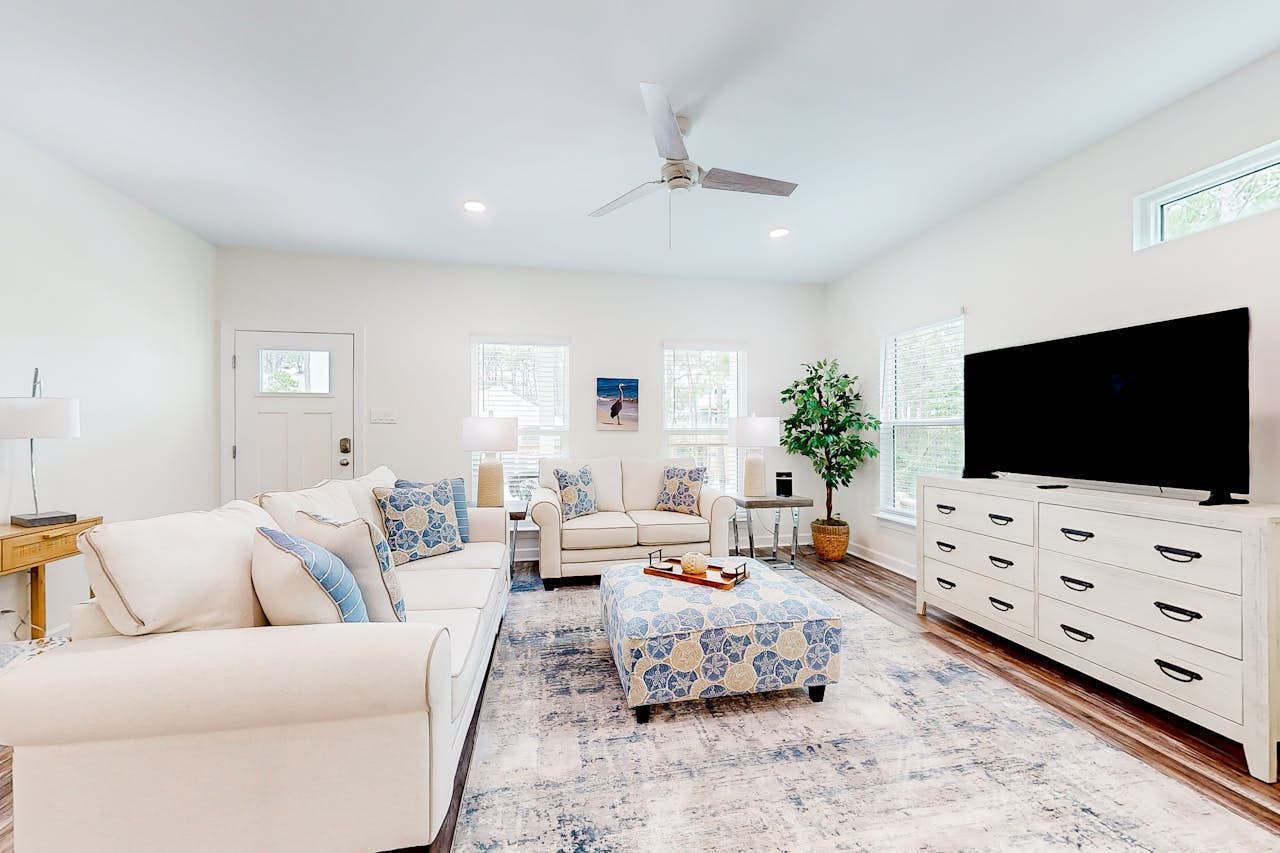 Looney Dunes | 3 Bed Dauphin Island, AL House | Vacasa