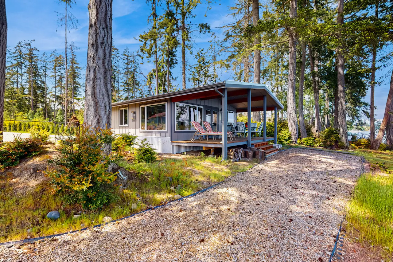 Point Hope Perch | 2 Bed Fox Island, WA House | Vacasa