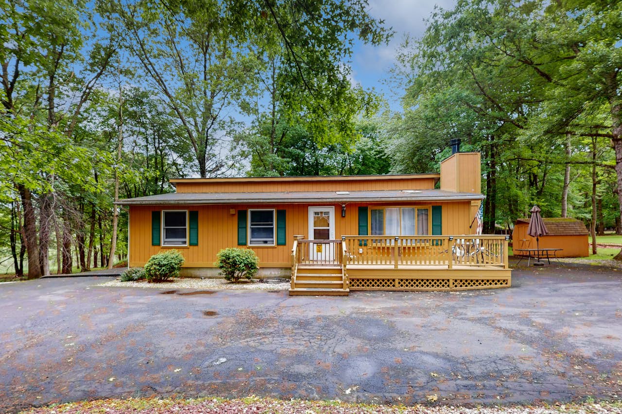 Pocono Ranch | 3 BD Albrightsville, PA Vacation Rental | Vacasa