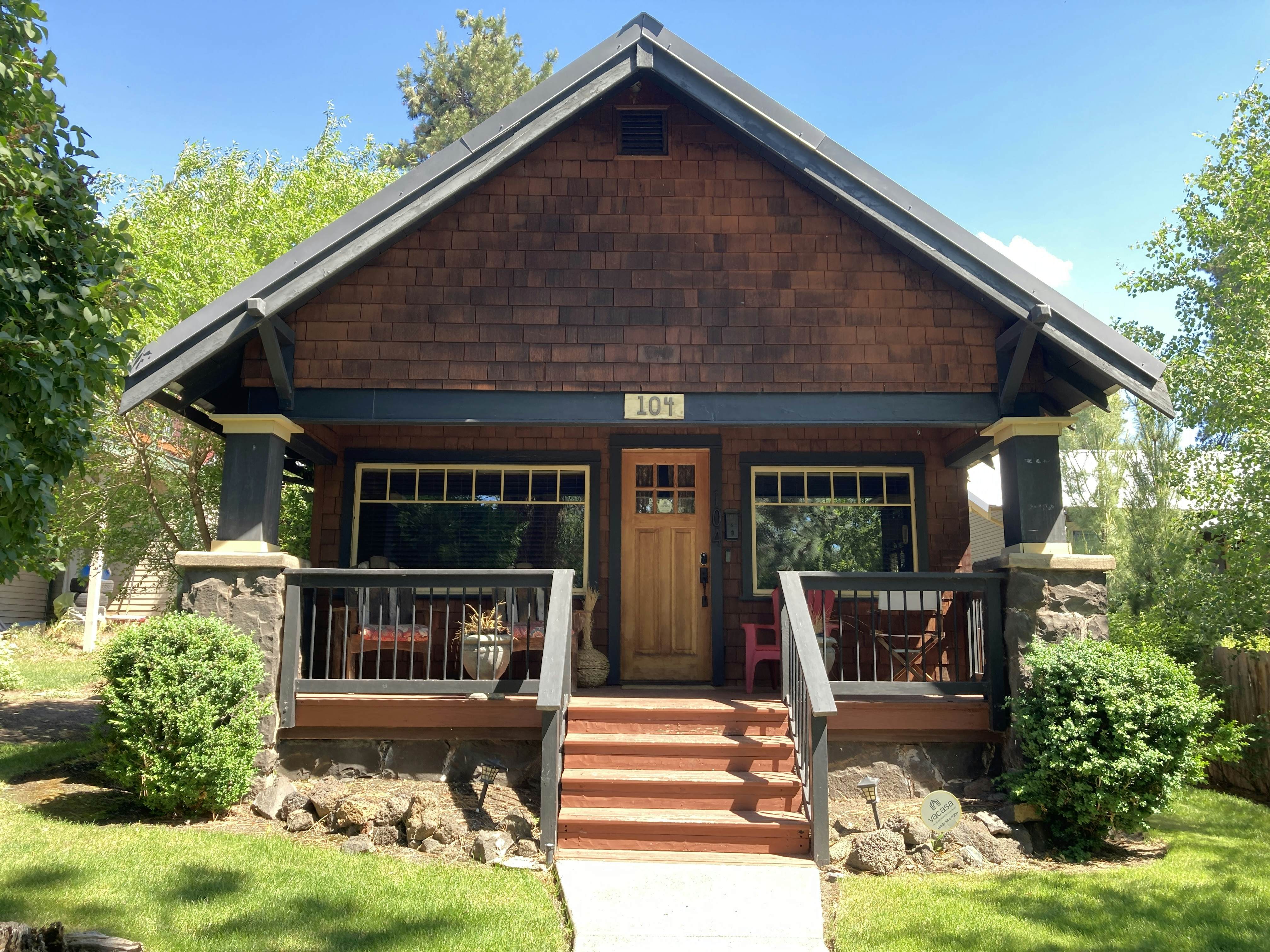 Bend Vacation Rentals, Cabin Rentals, Lodging | Vacasa