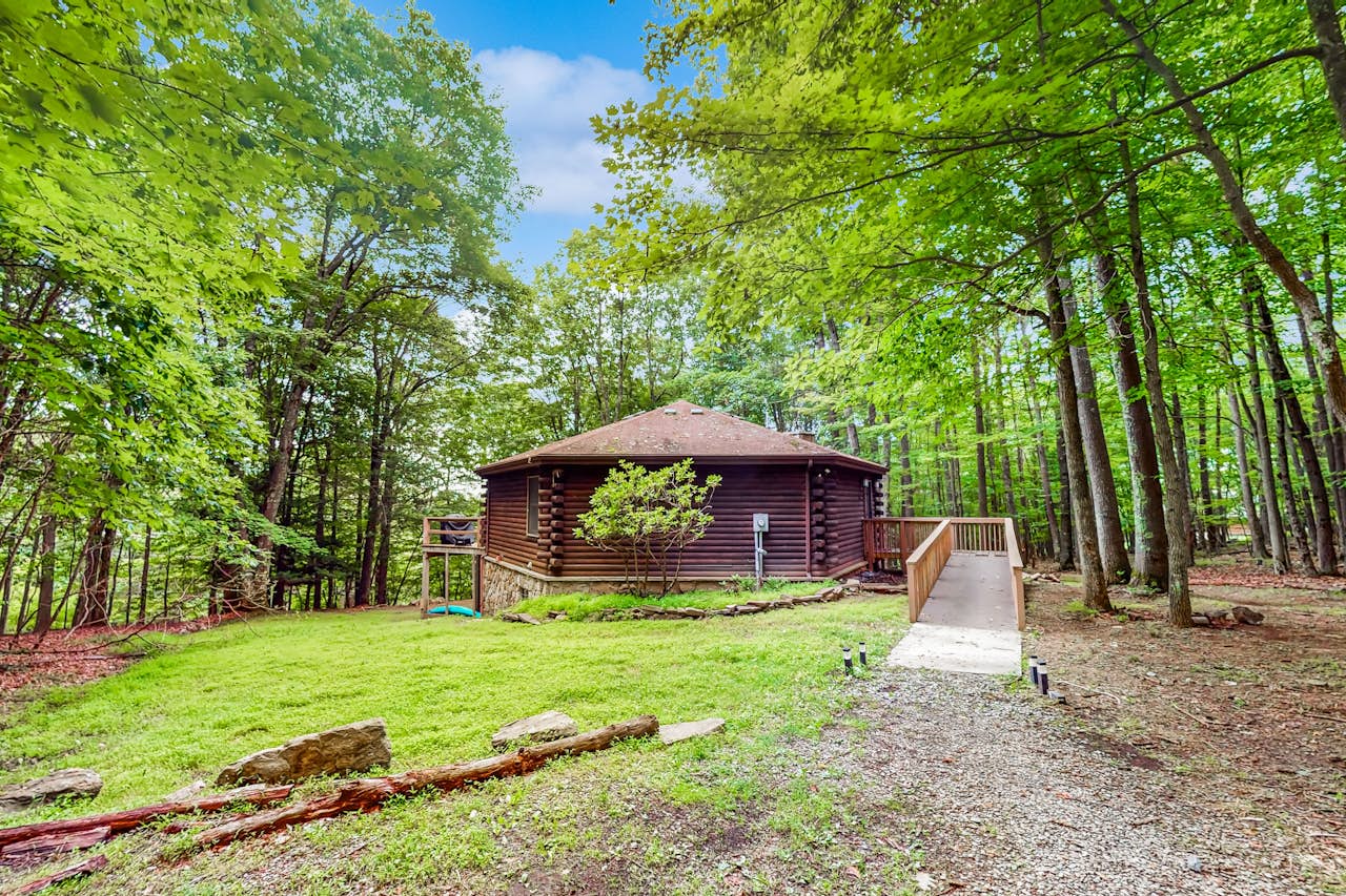 Four Bear Cabin | 3 BD Swanton, MD Vacation Rental | Vacasa