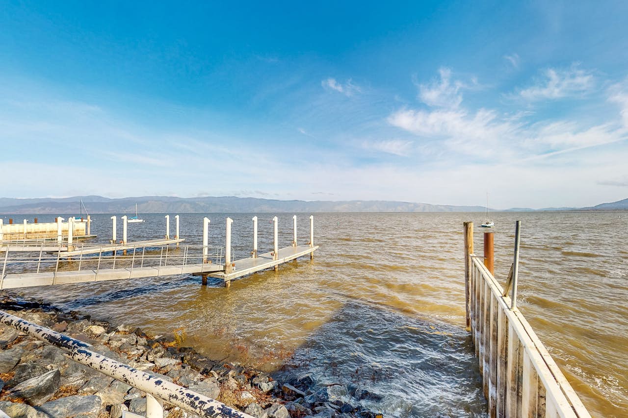 Forbestown Carriage House | 1 Bed Lakeport, CA House | Vacasa