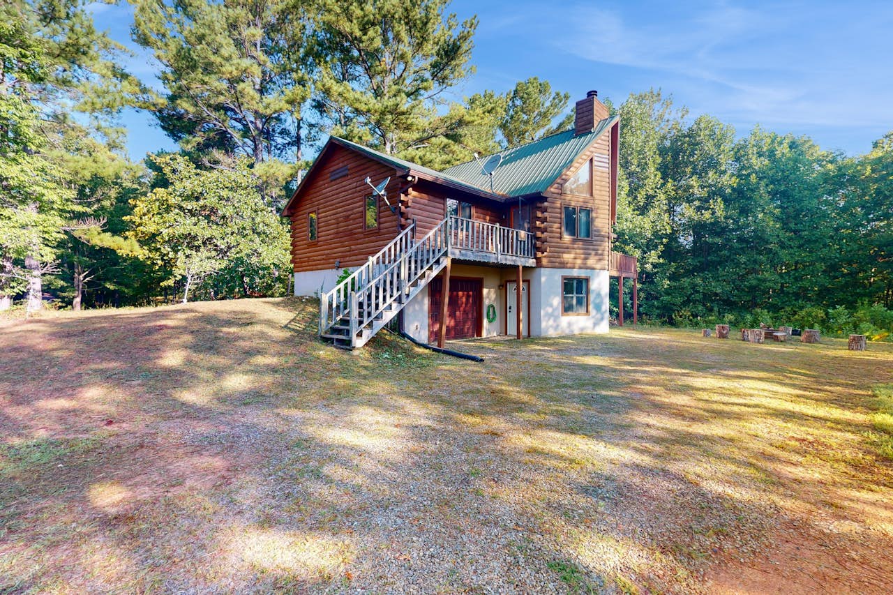 Alpine Lodge | 4 Bed Murphy, NC Cabin | Vacasa