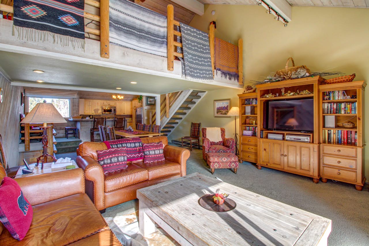 Snowcreek 233 | 2 Bed Mammoth Lakes, CA Condo | Vacasa