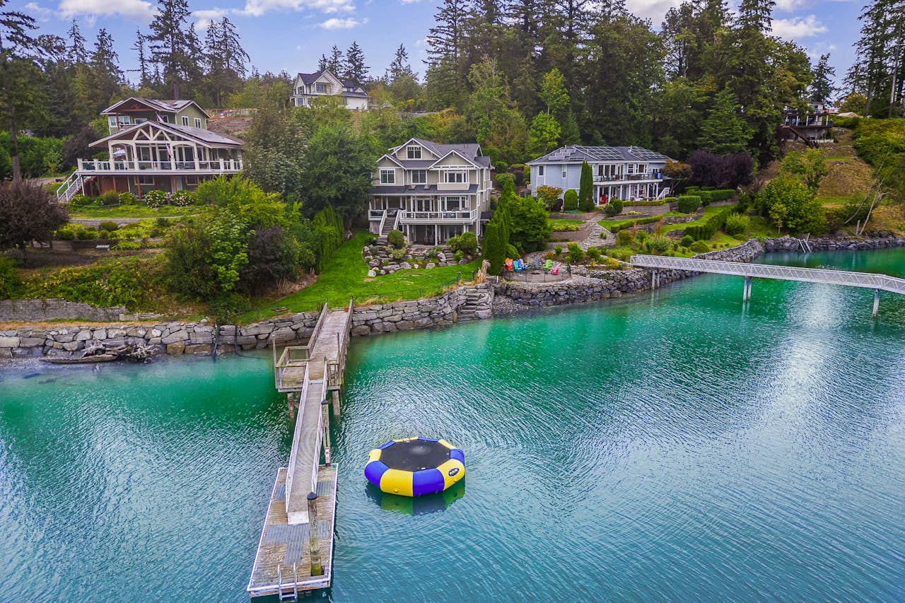 Raft Island Retreat | 5 Bed Gig Harbor, WA House | Vacasa