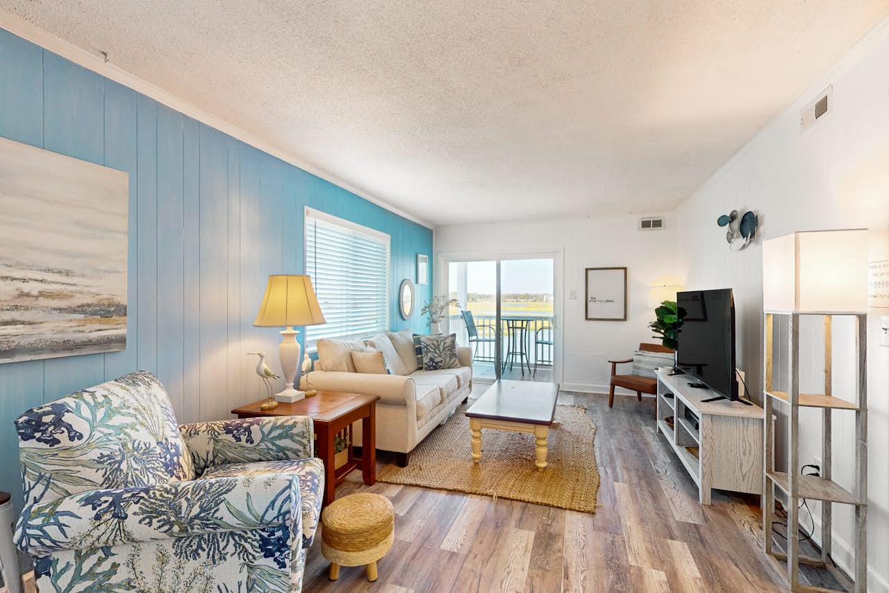 Cherry Grove Pelican's Watch | 2 Bed North Myrtle Beach, SC Condo | Vacasa