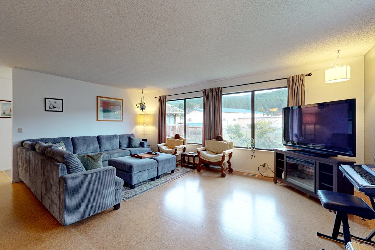 Tilley Retreats | 4 Bed Arcata, CA House | Vacasa