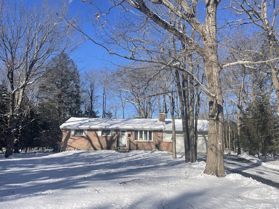 Picturesque Perfection in Pennsylvania | 3 BD Pocono Summit, PA ...