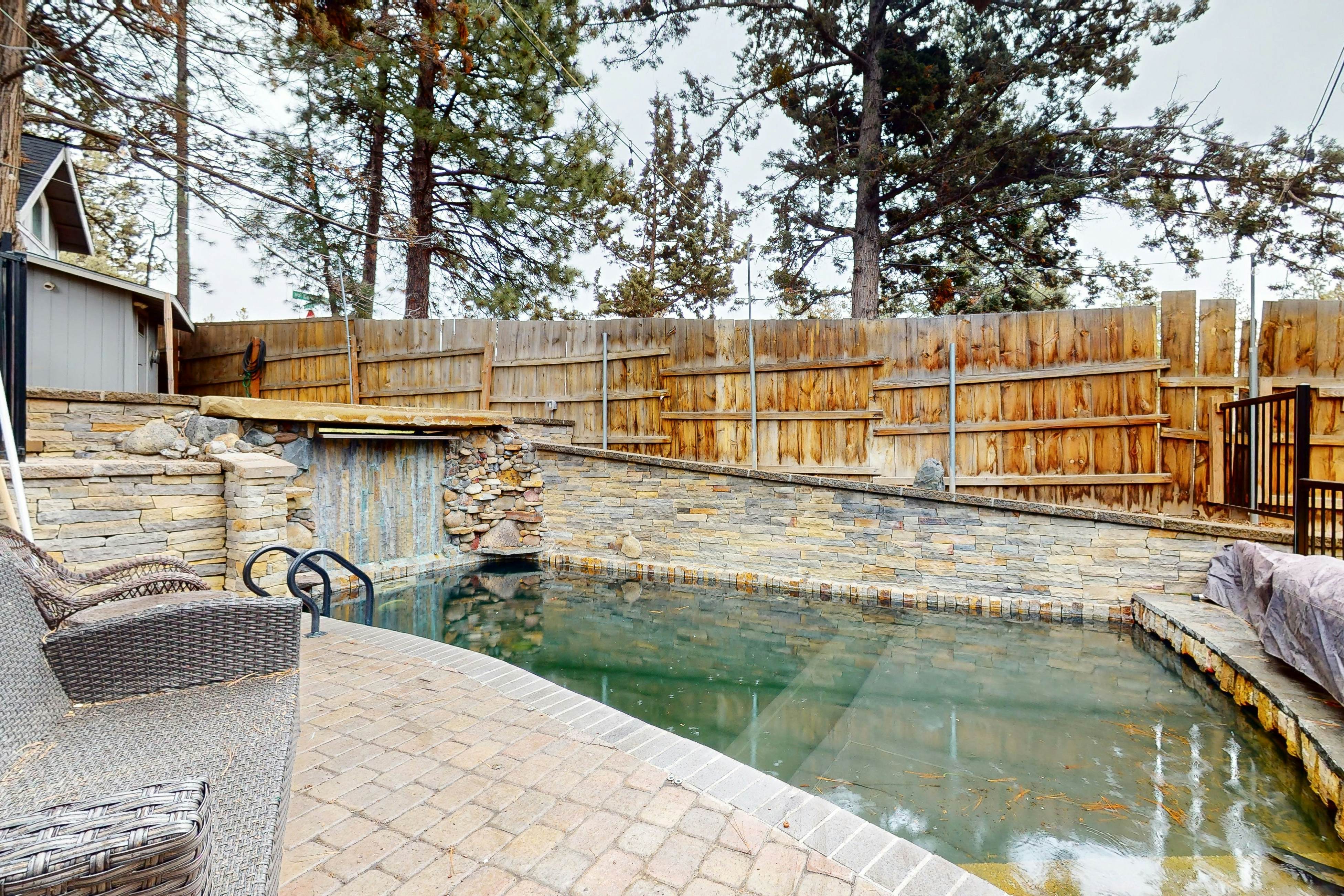 Bend Vacation Rentals, Cabin Rentals, Lodging | Vacasa